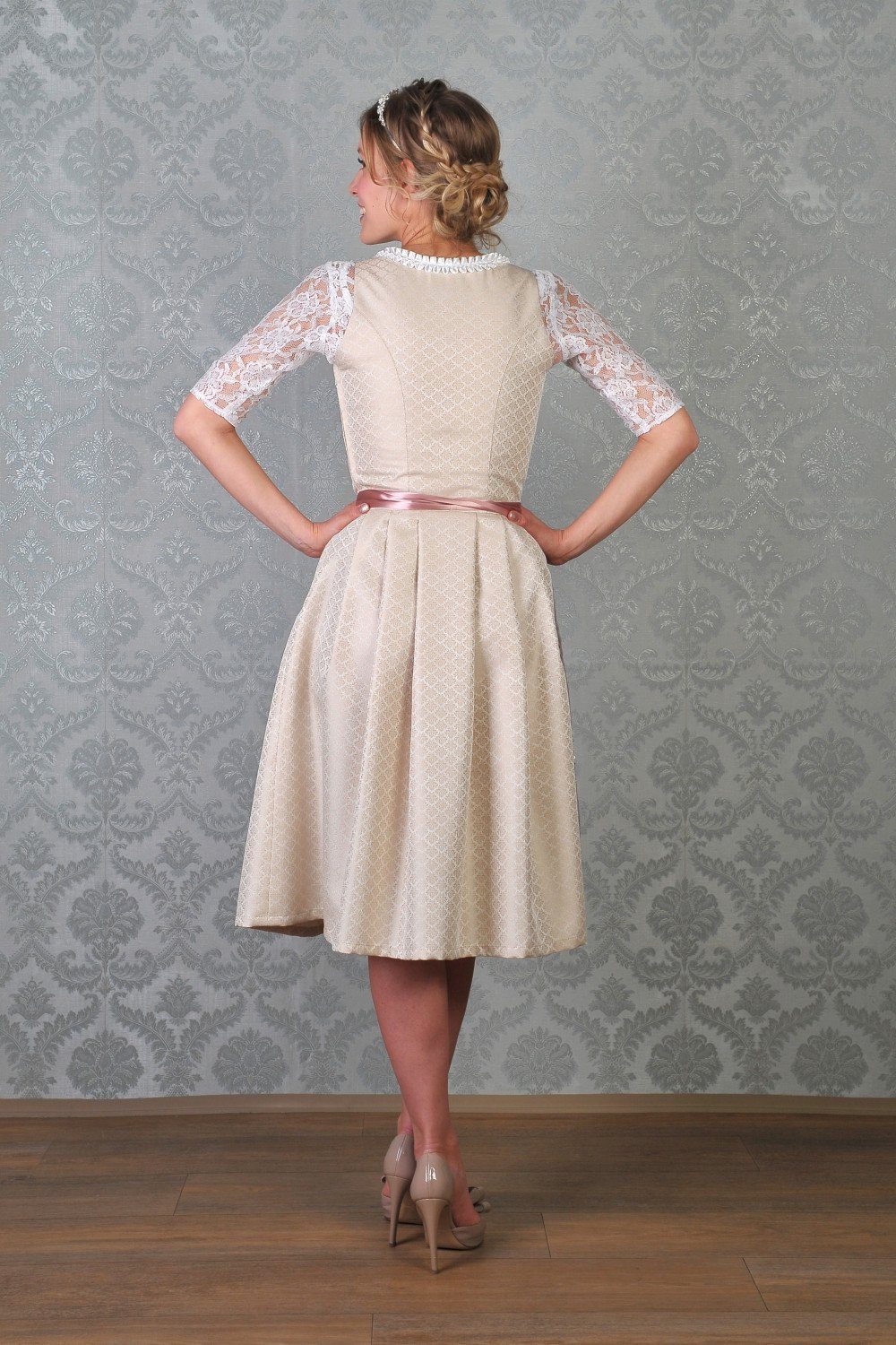 Edelnice Dirndl Cécilia, Trachtenkleid