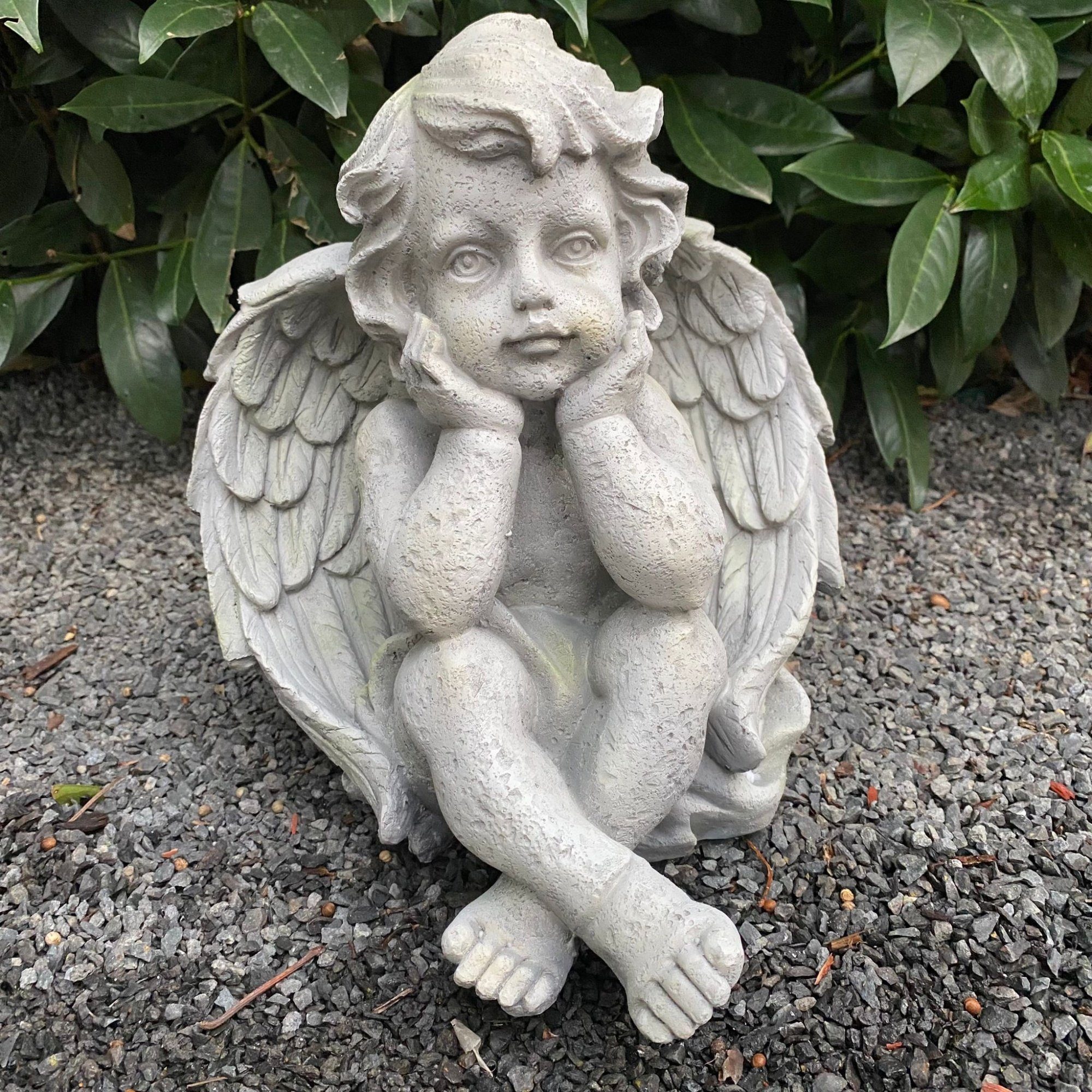 Aspinaworld Gartenfigur Nachdenkliche Engel Figur 27 Cm Gartendeko