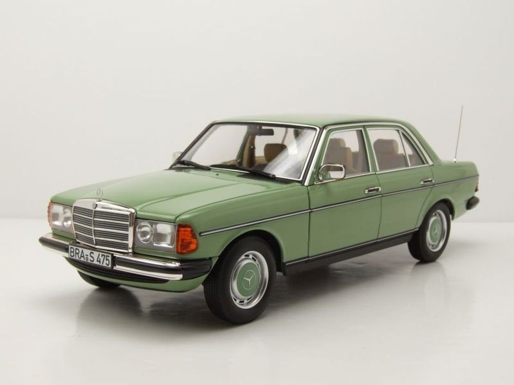 Norev Modellauto Mercedes 200 Limousine W123 1982 hellgrün Modellauto 1:18 Norev, Maßstab 1:18