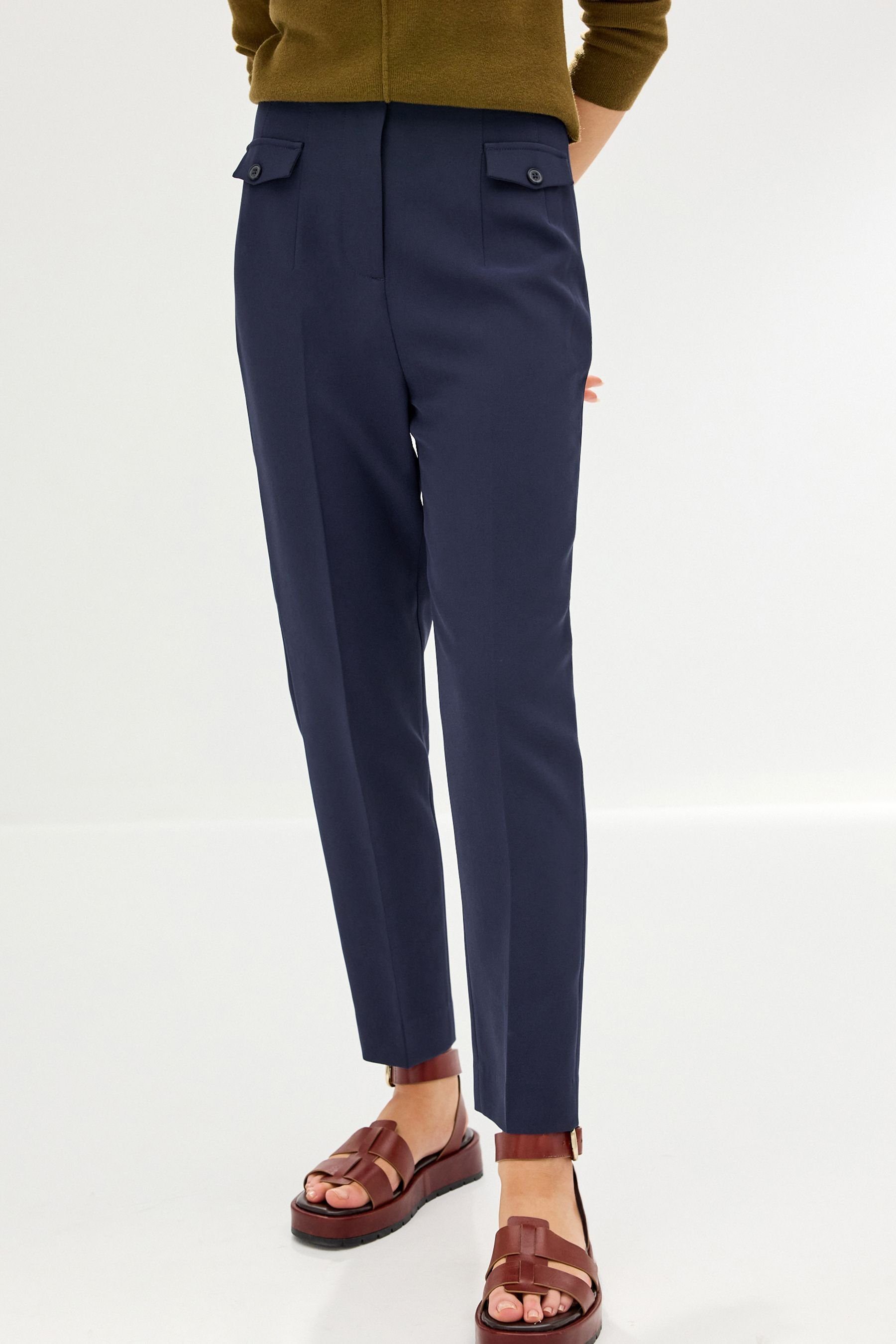 Next Stoffhose Taillierte Schmal Zulaufende Hose Mit Knopfleiste 1