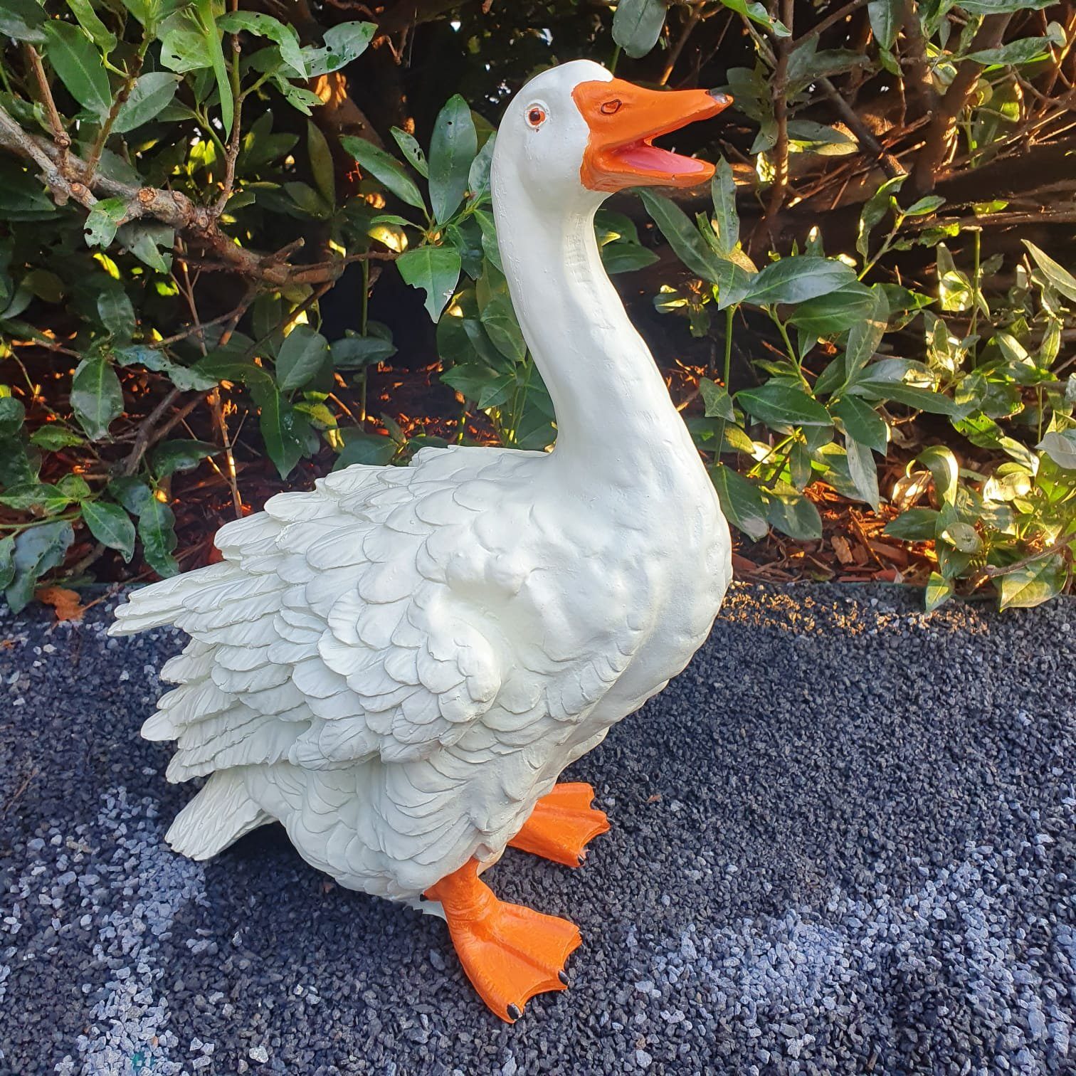 Aspinaworld Gartenfigur Gartenfigur Für Außen Gans Figur 45 Cm