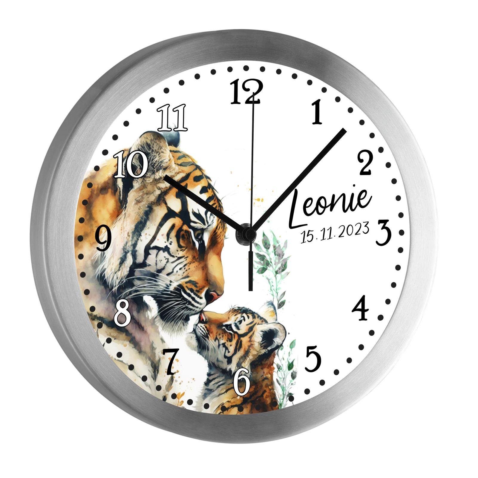 CreaDesign Funkwanduhr Kinderzimmer Kinder Wanduhr Tiger Familie personalisiert (Funkuhrwerk)
