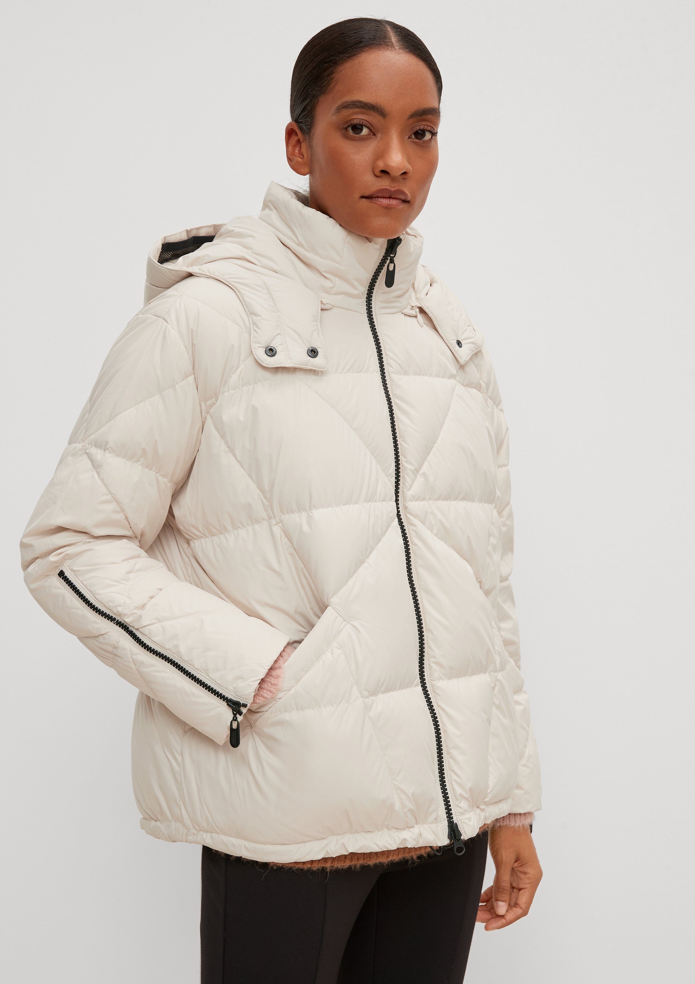 Comma Casual Identity Kurzjacke Daunenjacke Mit Logosteppung Online