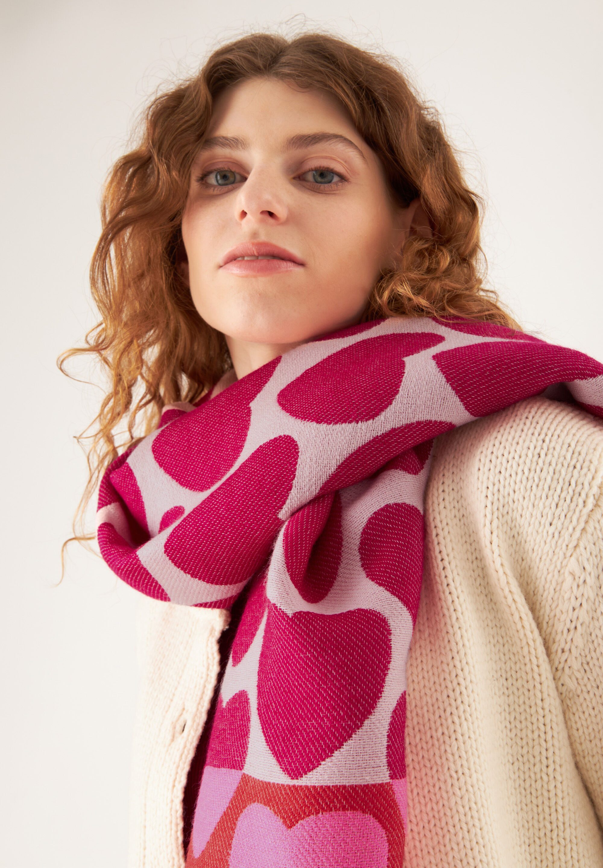 Codello Modeschal 1 St Mit Herz Motiven Hochwertiges Jacquard