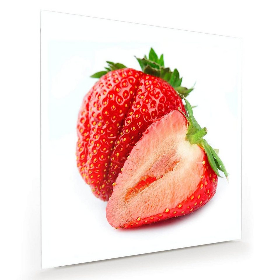 Primedeco Glasbild Wandbild Quadratisch Erdbeeren ganz und halbiert mit ... Primedeco Glasbild Wandbild Quadratisch Erdbeeren ganz und halbiert mit ...