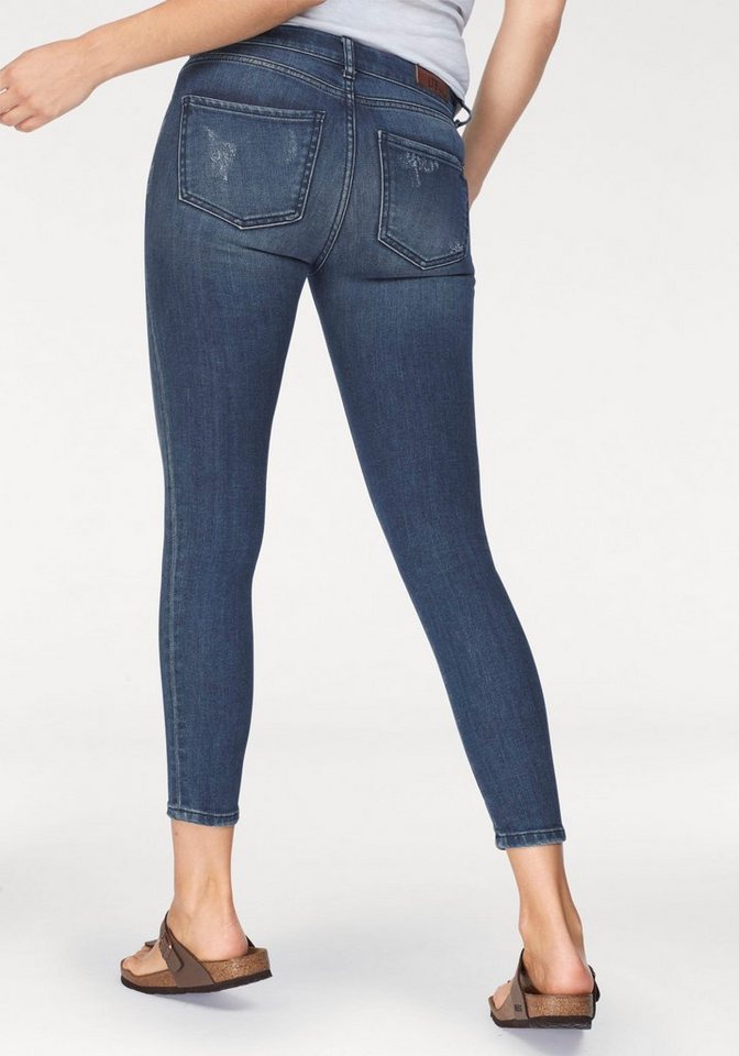 LTB Skinny-fit-Jeans »LONIA« mit verkürztem Bein | OTTO LTB Skinny-fit-Jeans »LONIA« mit verkürztem Bein | OTTO