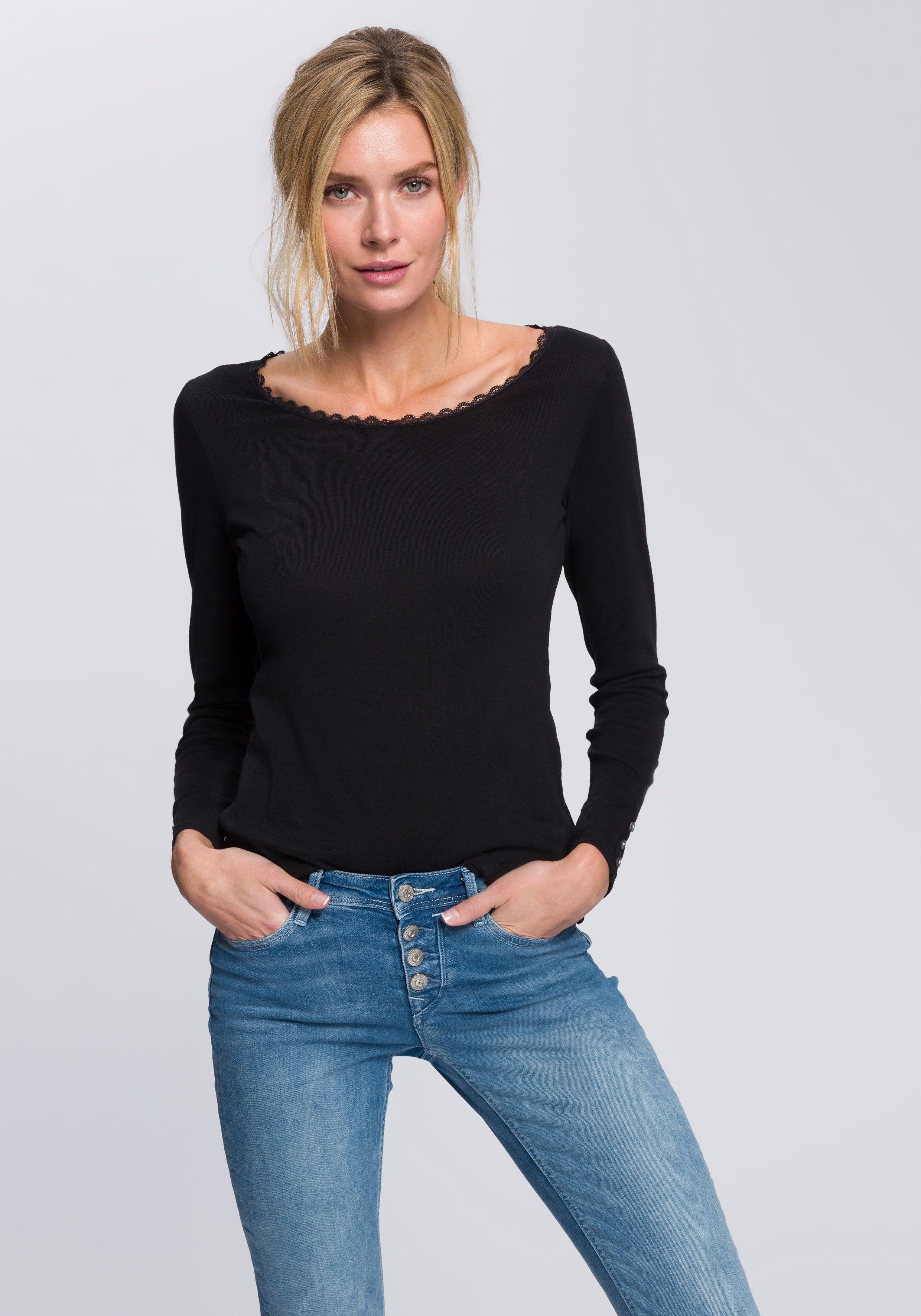 Edc By Esprit Langarmshirt Mit Spitze Am Ausschnitt Und Zierknöpfen