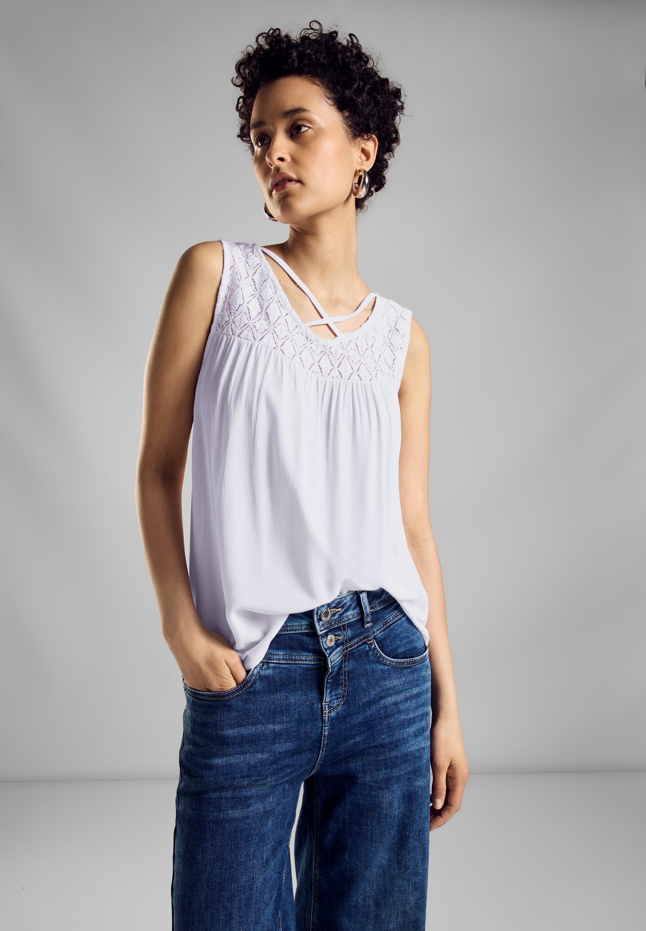 Street One Shirttop Mit Spitze Perfekt Für Warme Tage Geeignet