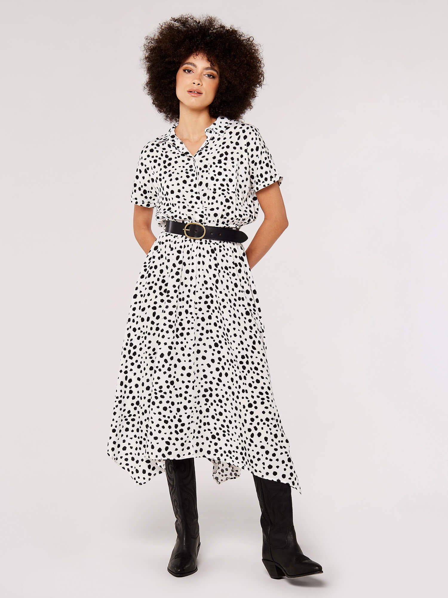 Apricot Midikleid Gepunktetes Midikleid Mit Gesmokter Taille