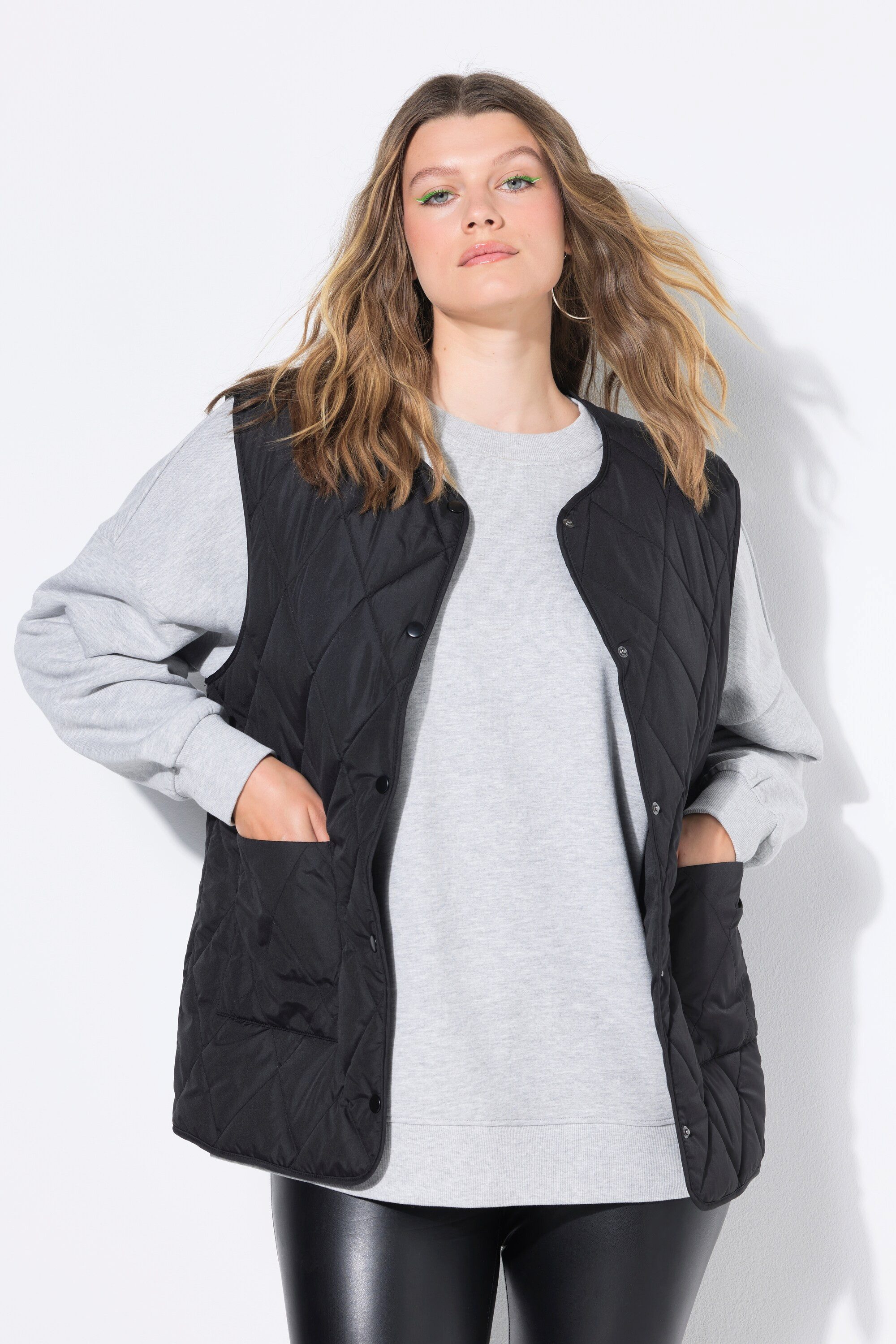 Studio Untold Steppweste Light-Steppweste Oversize Shape Druckköpfe