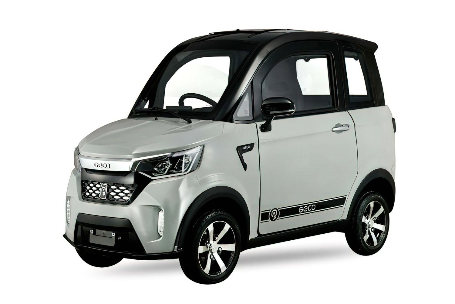 Smarty Elektromobil, 45 km/h, 72V 60Ah 4,3 kW/h Polar Bär Ultra Batterien