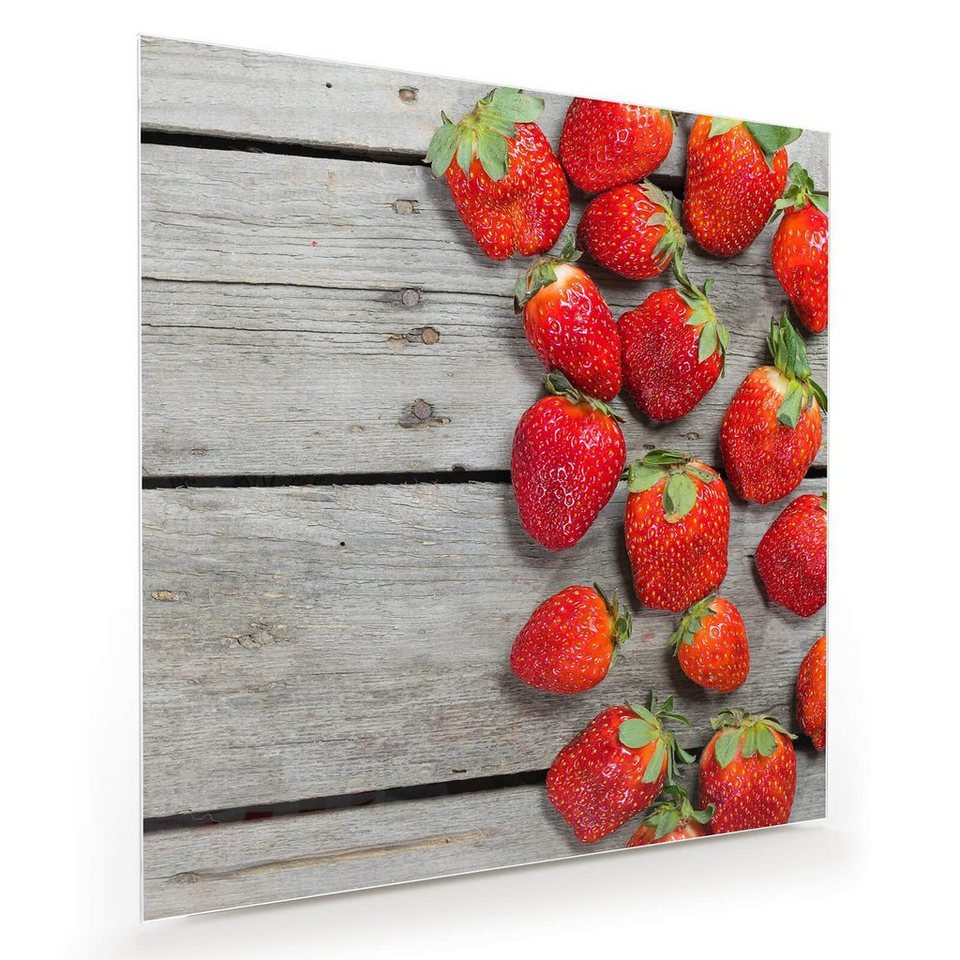 Primedeco Glasbild Wandbild Quadratisch Erdbeeren auf Holz mit ... Primedeco Glasbild Wandbild Quadratisch Erdbeeren auf Holz mit ...