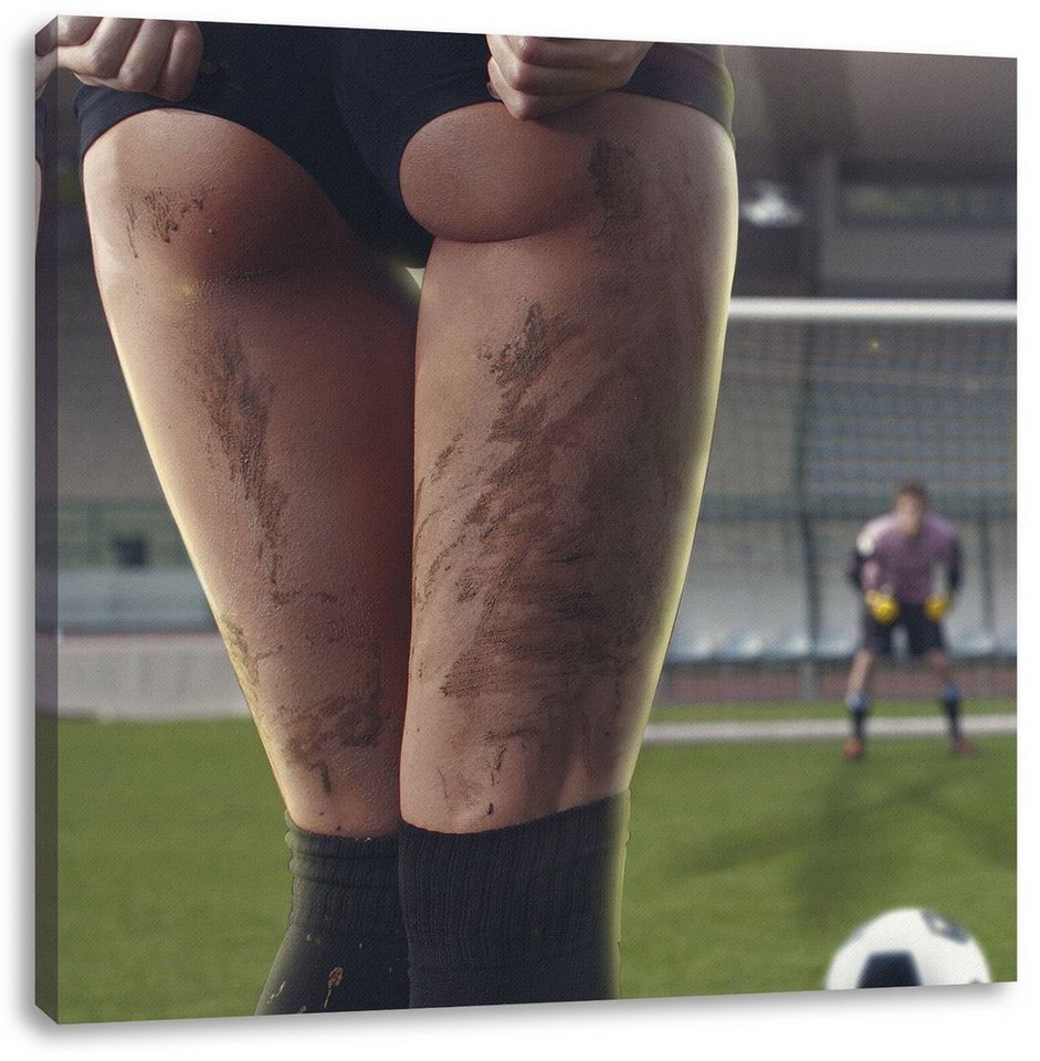 Pixxprint Leinwandbild Frauenpo Im Fußballtrikot Frauenpo Im