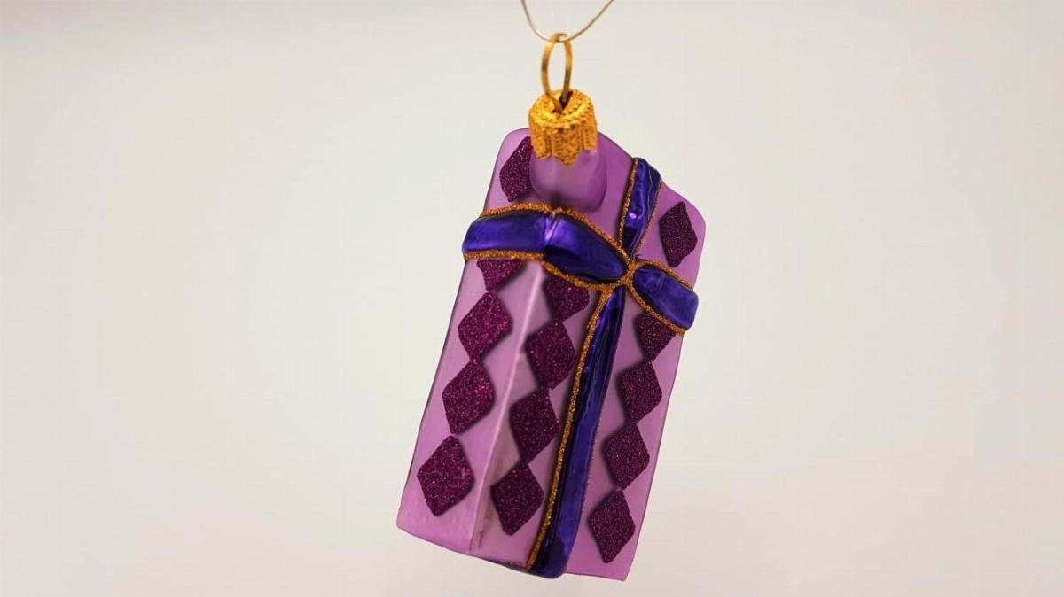 Hanco Design Christbaumschmuck Geschenk lila - Geschenk