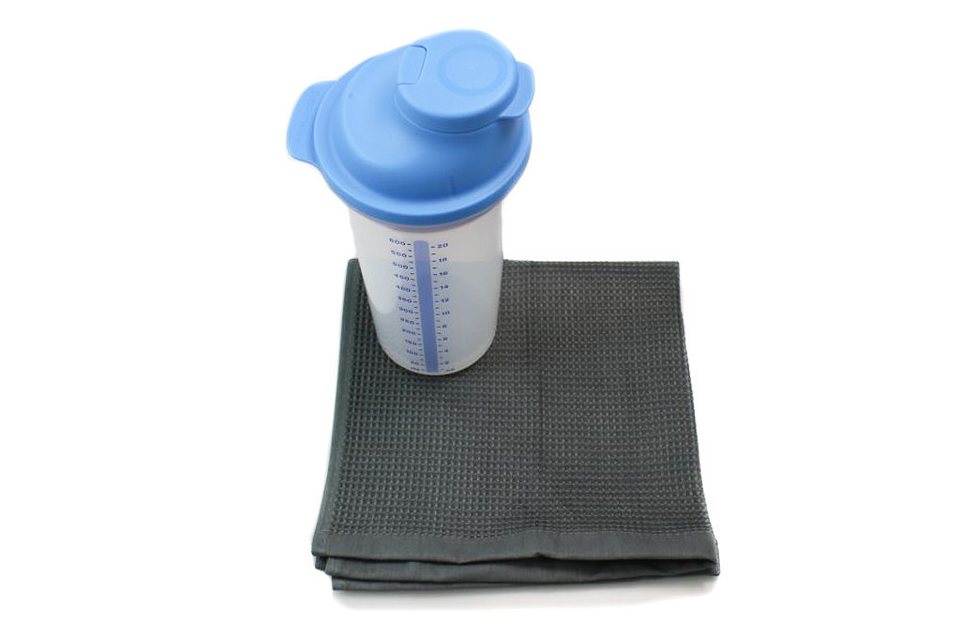Tupperware Back Set Mix Fix 600 Ml Shake It Blau Shaky Glastuch