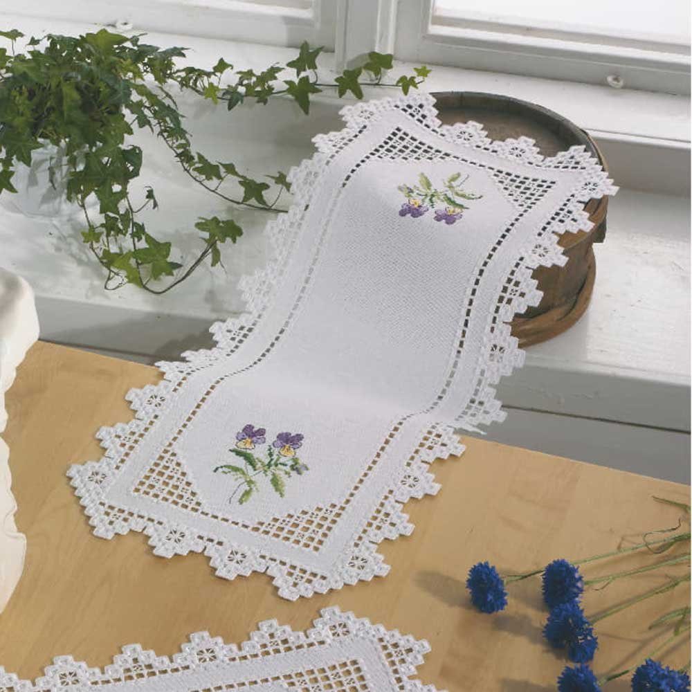 Permin Kreativset Permin Hardanger Tischläufer Stickpackung "Hardanger ...
