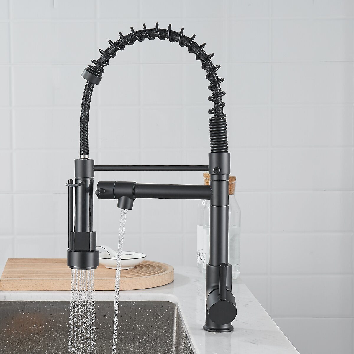 DAKYAM Küchenarmatur Spültischarmatur Wasserhahn Küche mit Spiralfeder, 360° Drehbare 2 ...