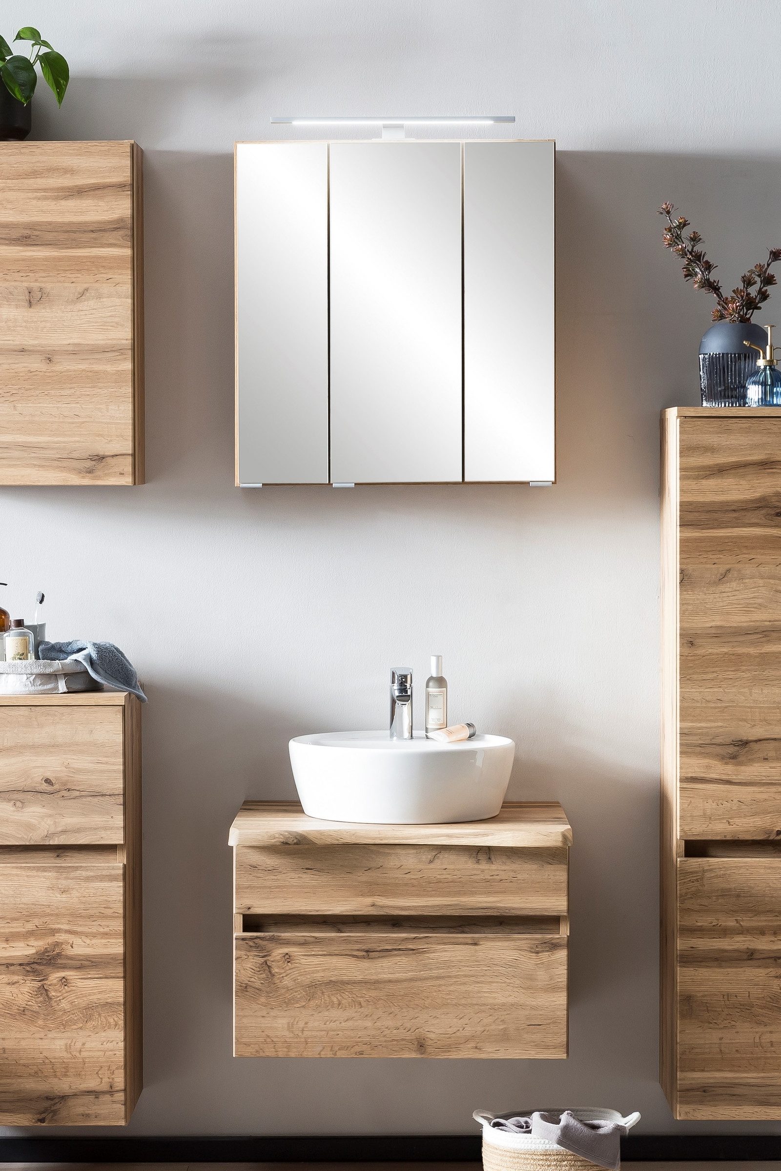 Möbelando Waschtisch Set Aus Mdf In Wotaneiche Mit Einer Schublade Und