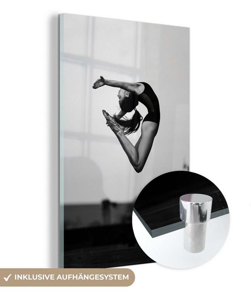 Muchowow Acrylglasbild Sport Mädchen Schwarz Und Weiß Akrobatik
