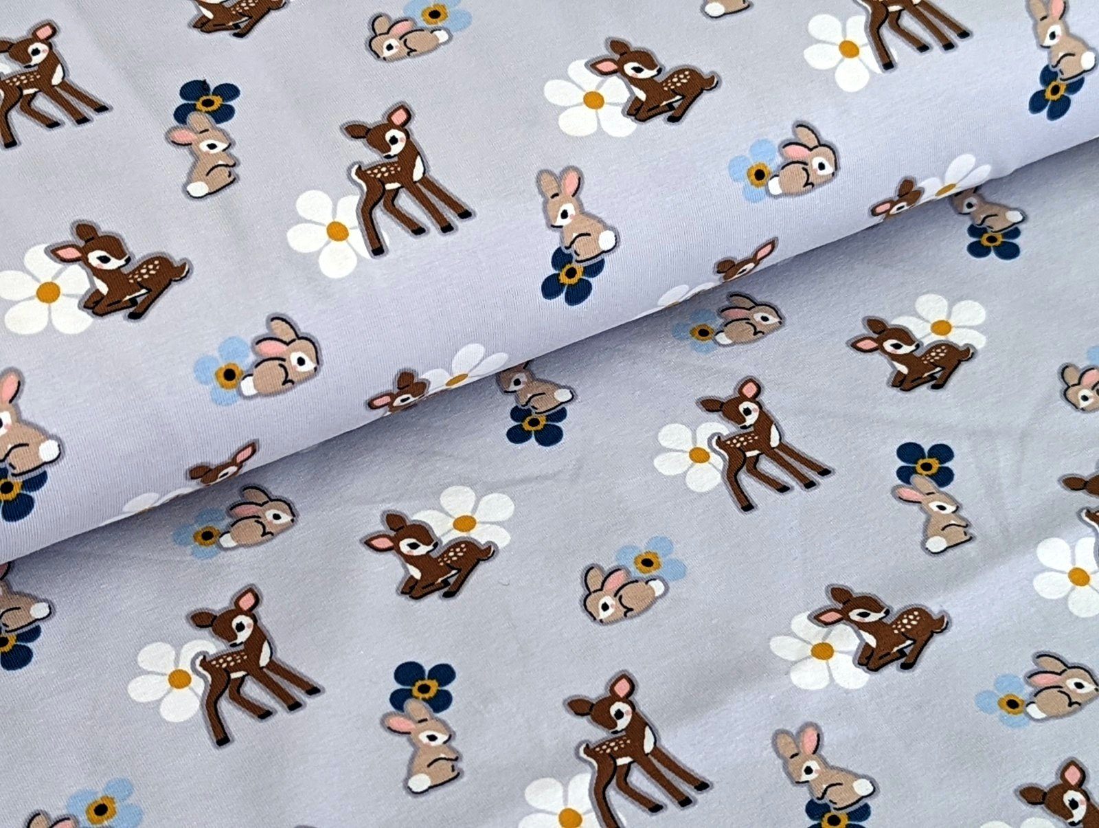 Corileo Stoff Baumwolljersey Tierkinder Reh und Hase auf Hellgrau Stoff Meterware