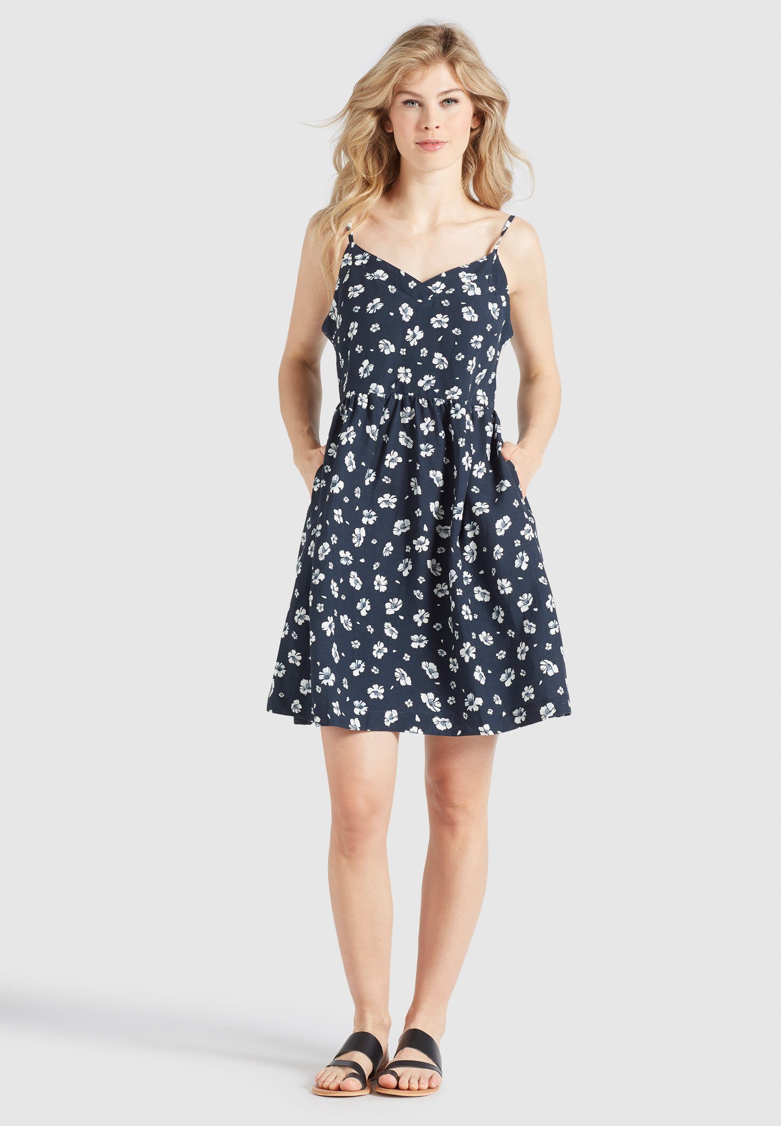 Khujo Trägerkleid Trampy Female 90 Lyocell 10 Leinen In A Linie Mit
