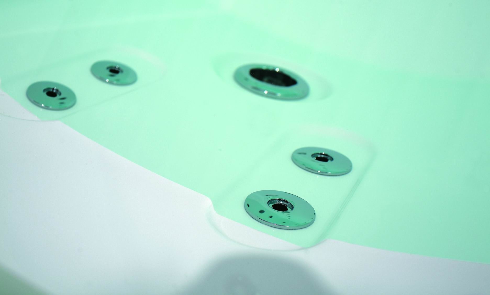 Duwilux Whirlpool-Badewanne Whirlpool 180x150 Dubbo Badewanne SOFORT ...