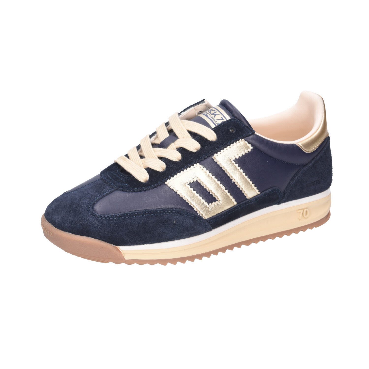 Back 70 Sneaker