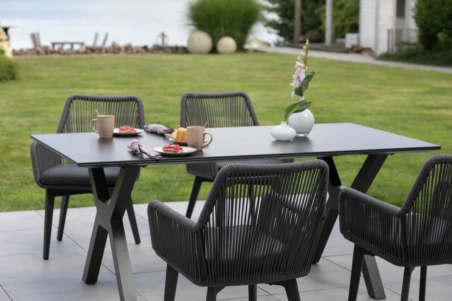 bene living Gartenlounge Set Tisch Granada 180 cm 4er Set Diningsessel Marbella Gartenmobelset 5 tlg gesinterter Stein Keramik Garten