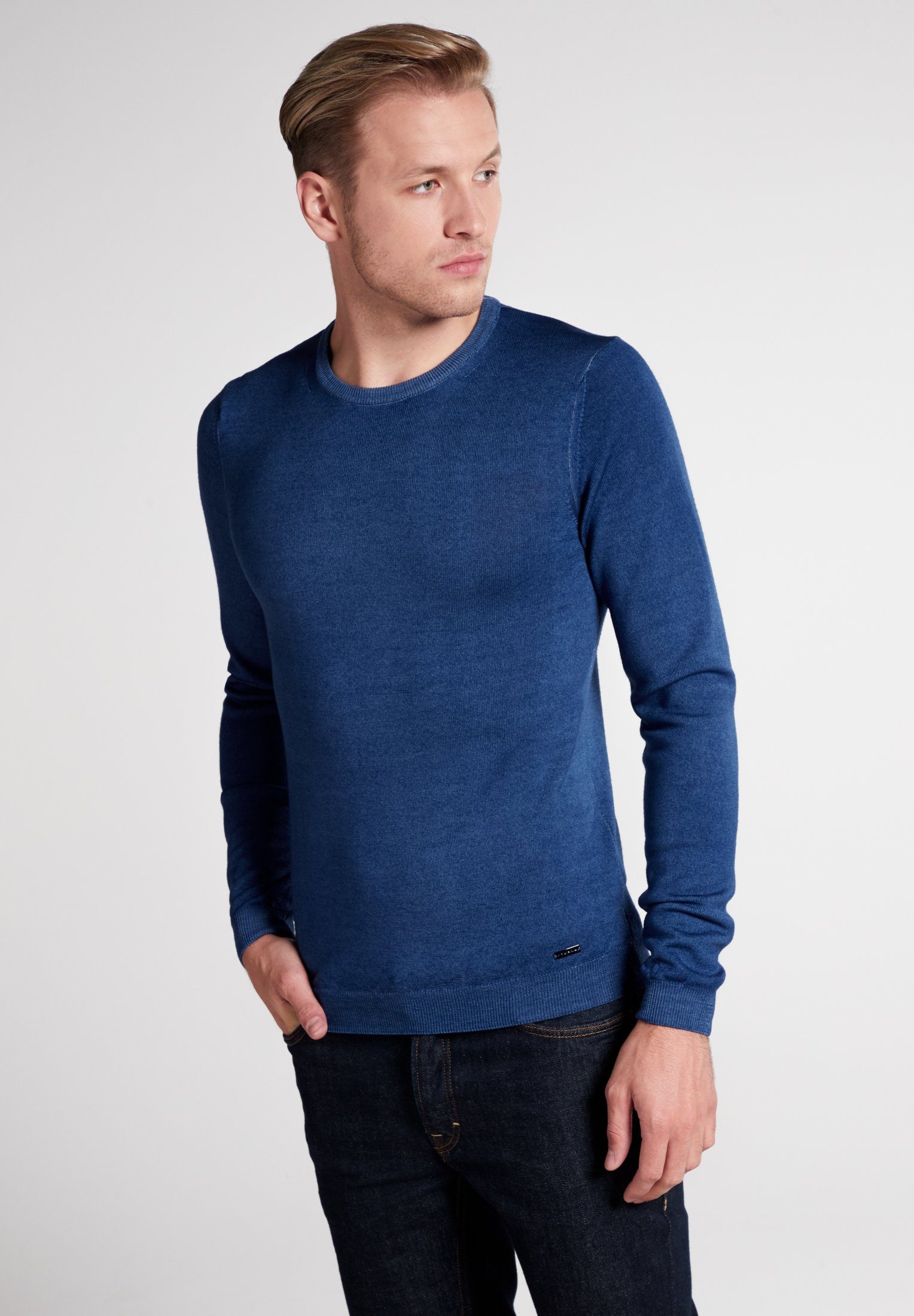 Eterna Strickpullover, Enganliegende Passform
