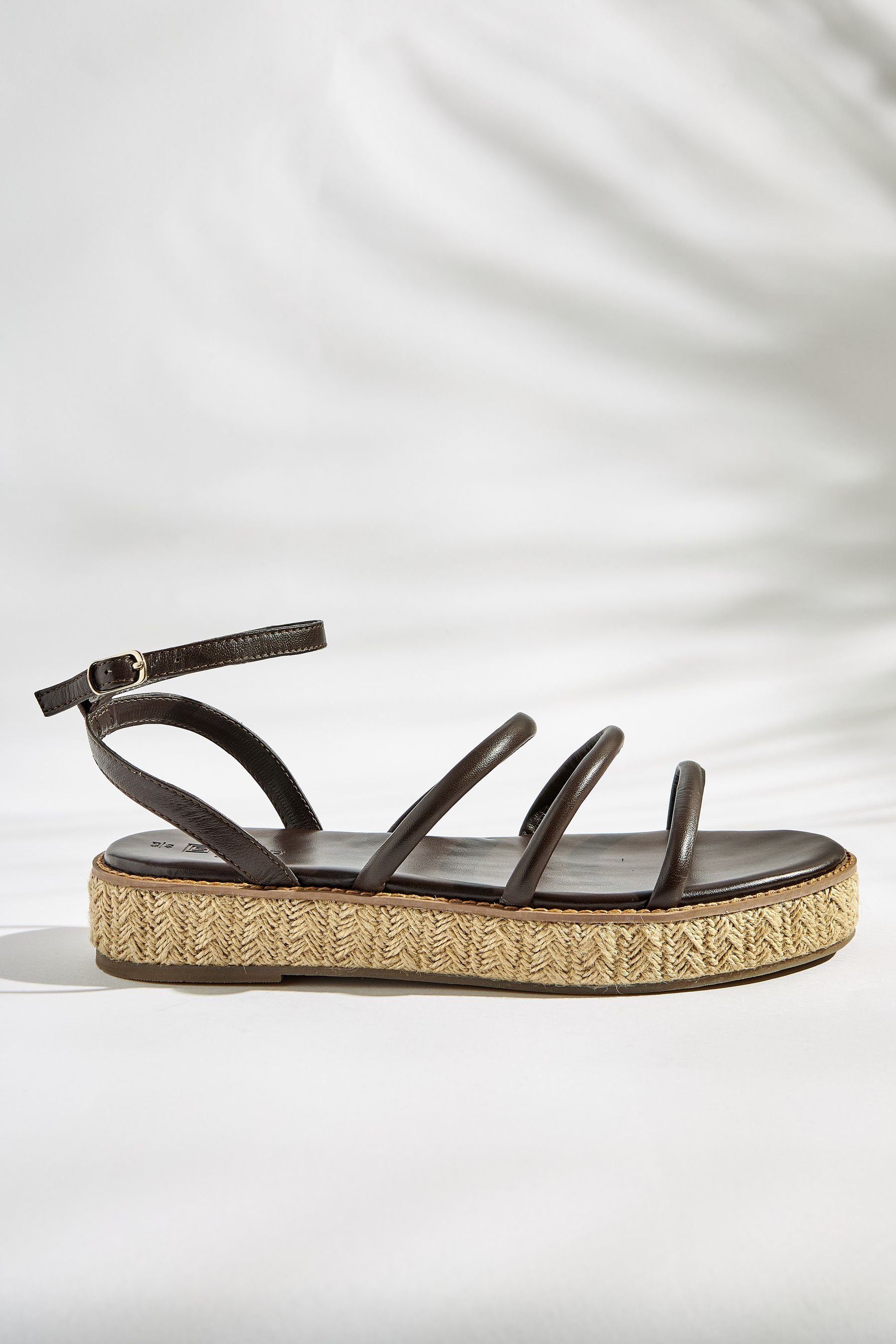 Next Forever Comfort Flatform Sandalen In Flechtoptik Keilsandalette 1