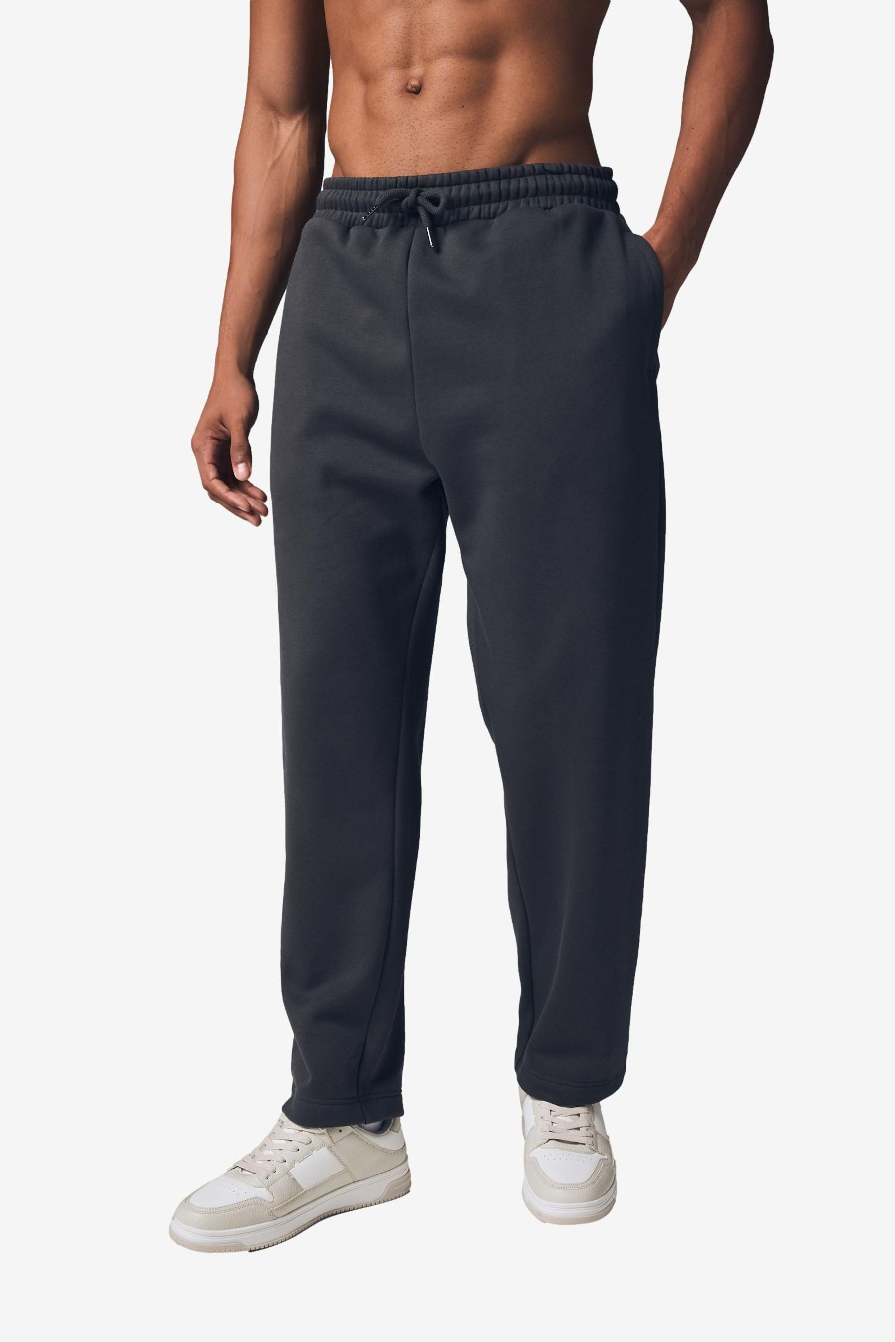 Next Jogginghose Jogginghose mit geradem Bein (1-tlg), Aktuelles Design ...