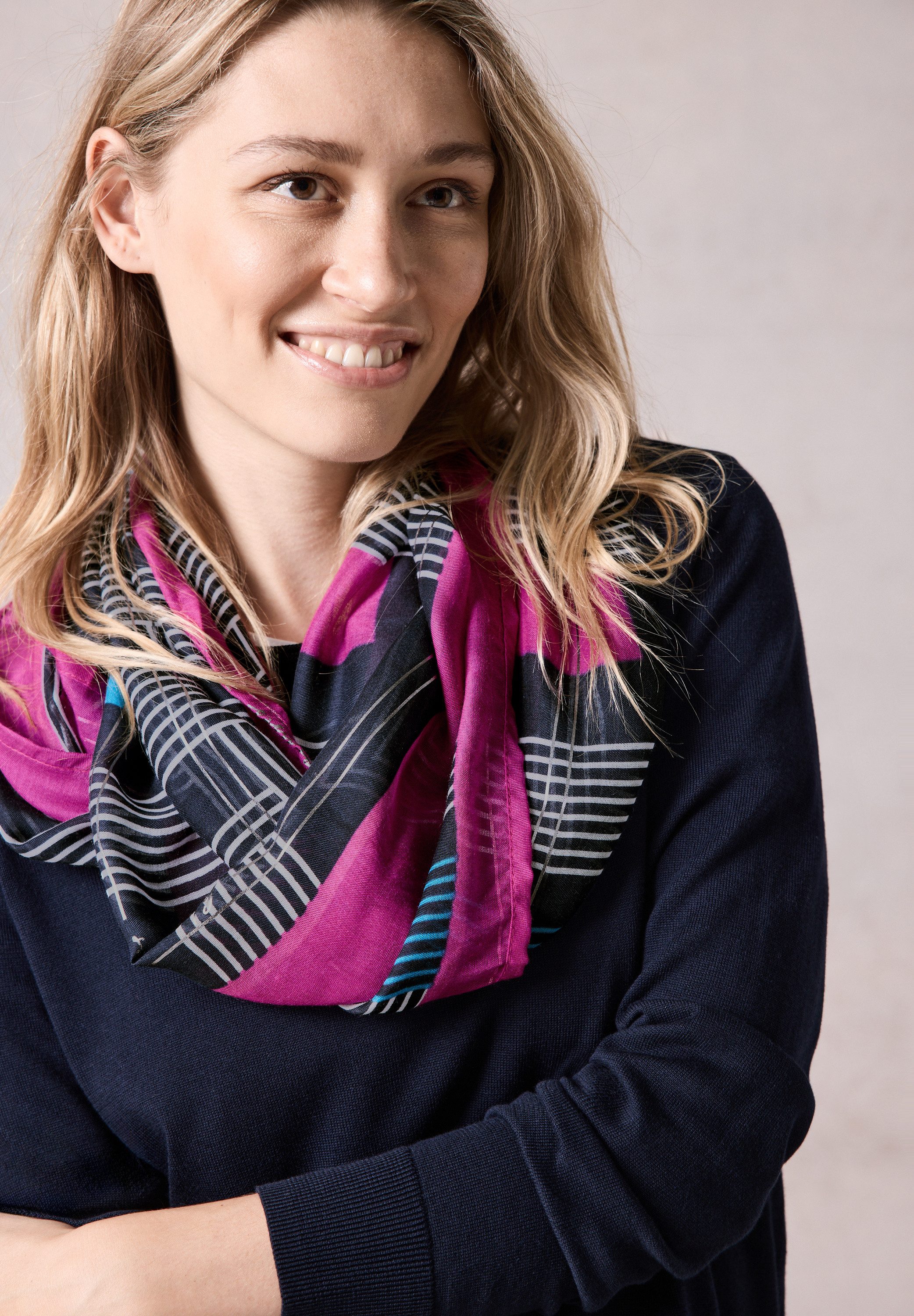 Cecil Loop, mit All-Over Print, Mit grafischem Muster