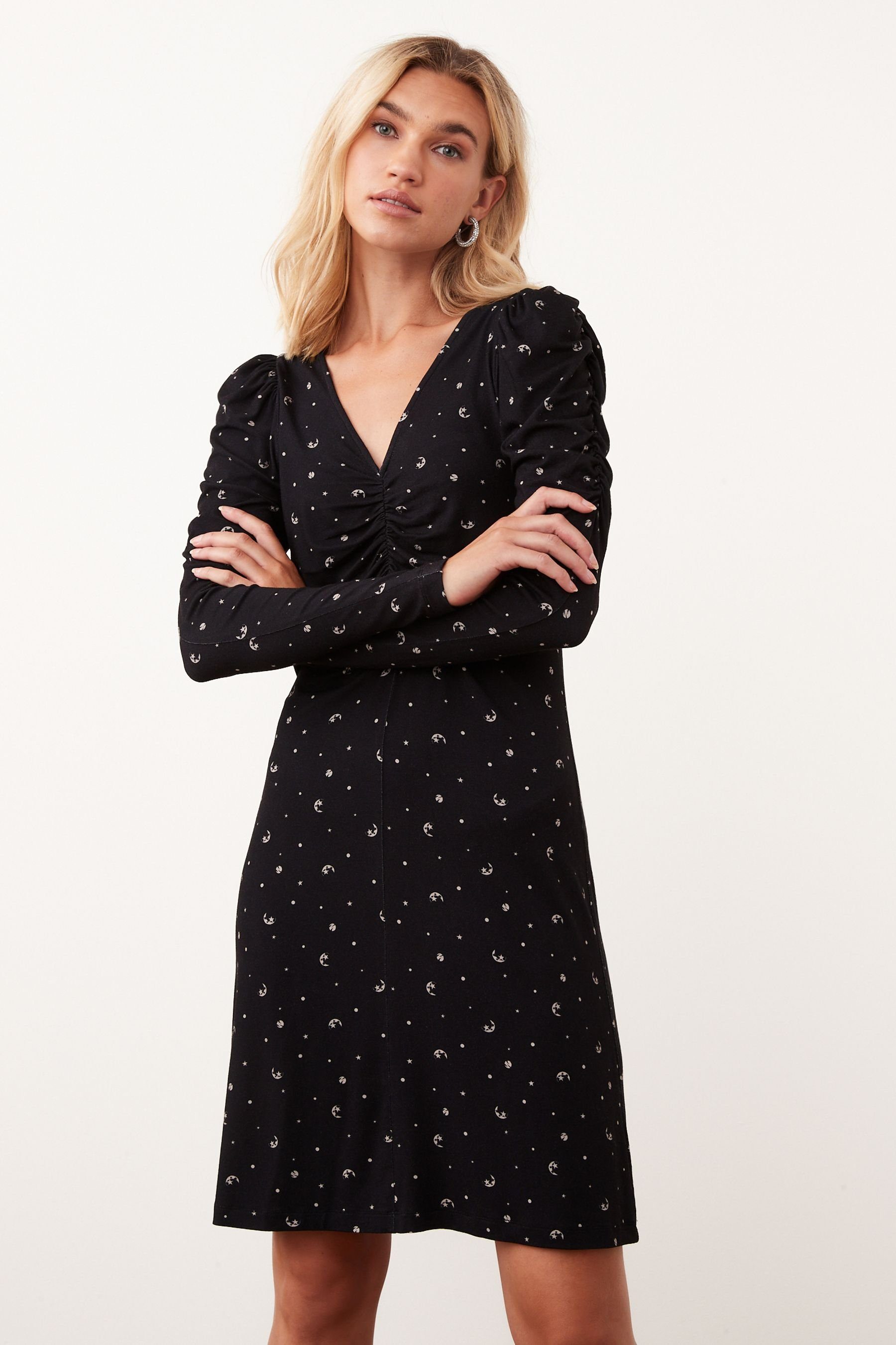 Next Minikleid Gerafftes Minikleid Mit Langen Ärmeln 1 Tlg Mode Und