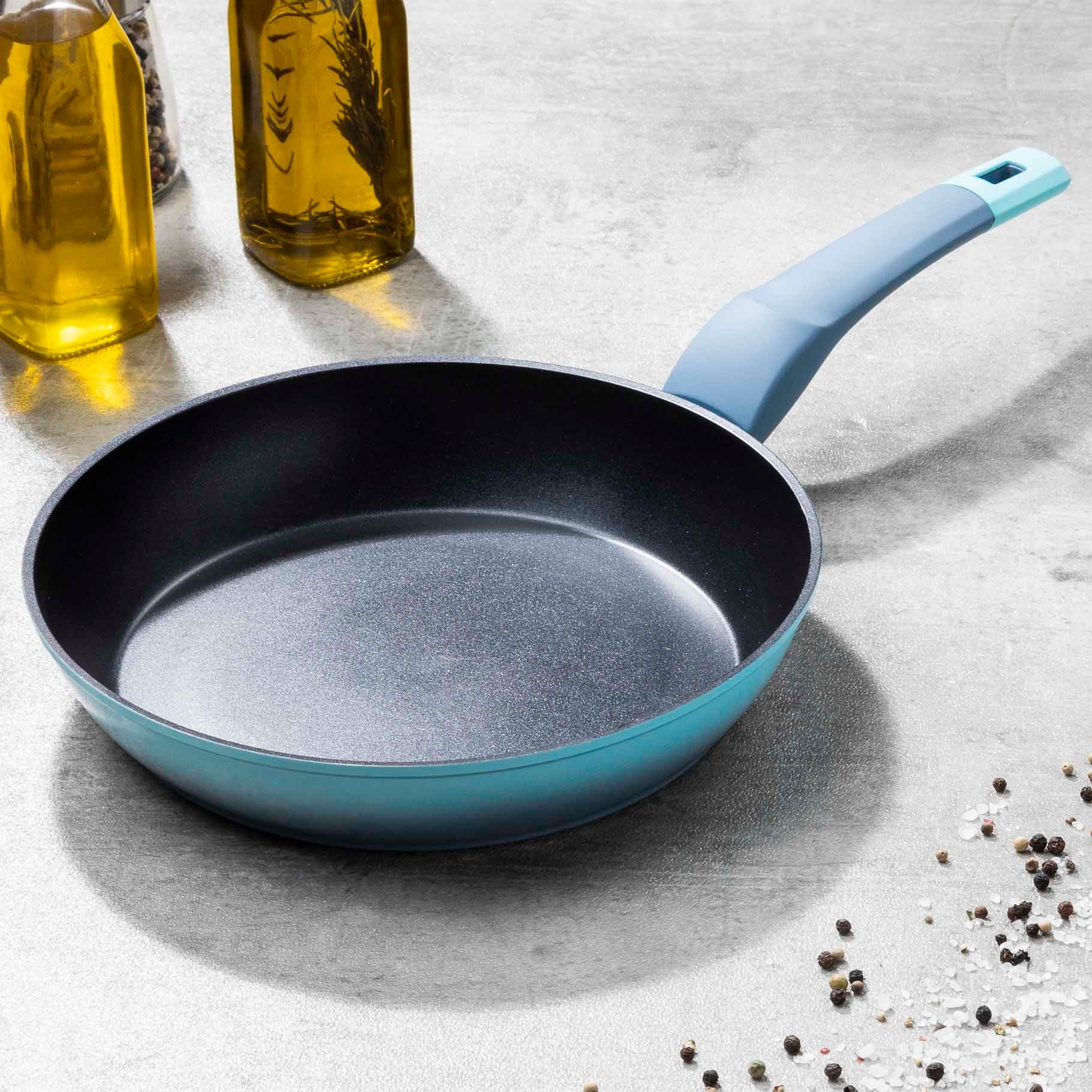 Haushalt International Bratpfanne Aluminium-Pfanne 24cm, blau mit Antihaftbeschichtung, (1-tlg)