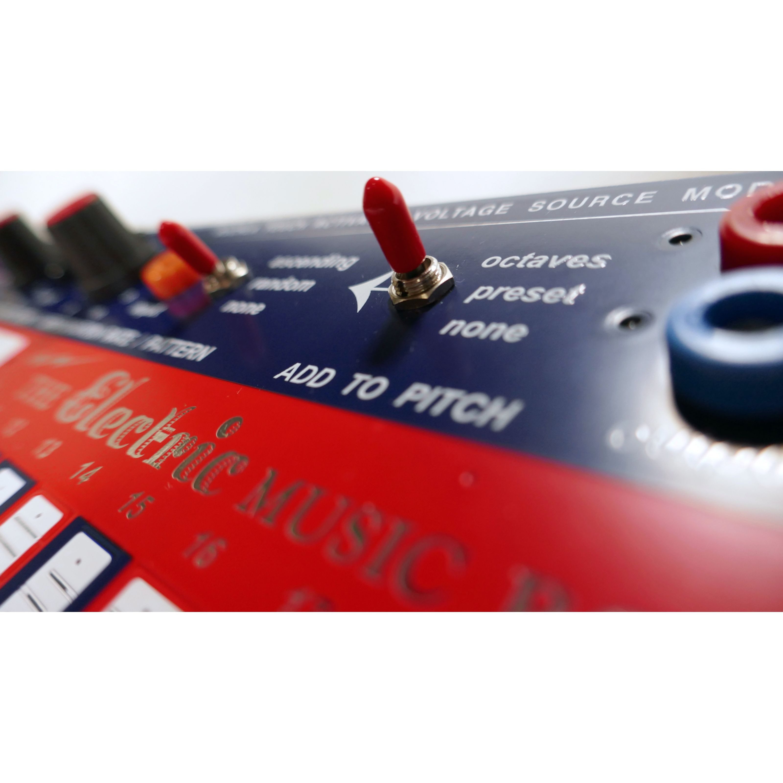 Buchla Electronic Musical Instruments Masterkeyboard (Masterkeyboards ...