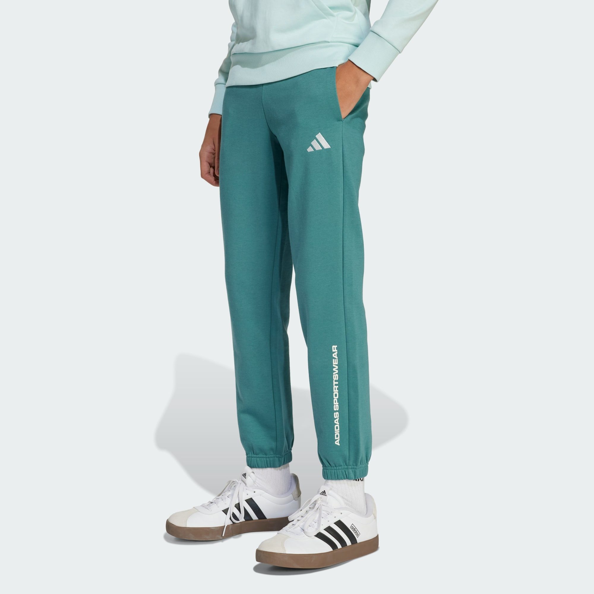 adidas Sportswear Fleecehose ADIDAS SLOGAN FLEECE-HOSE (1-tlg)