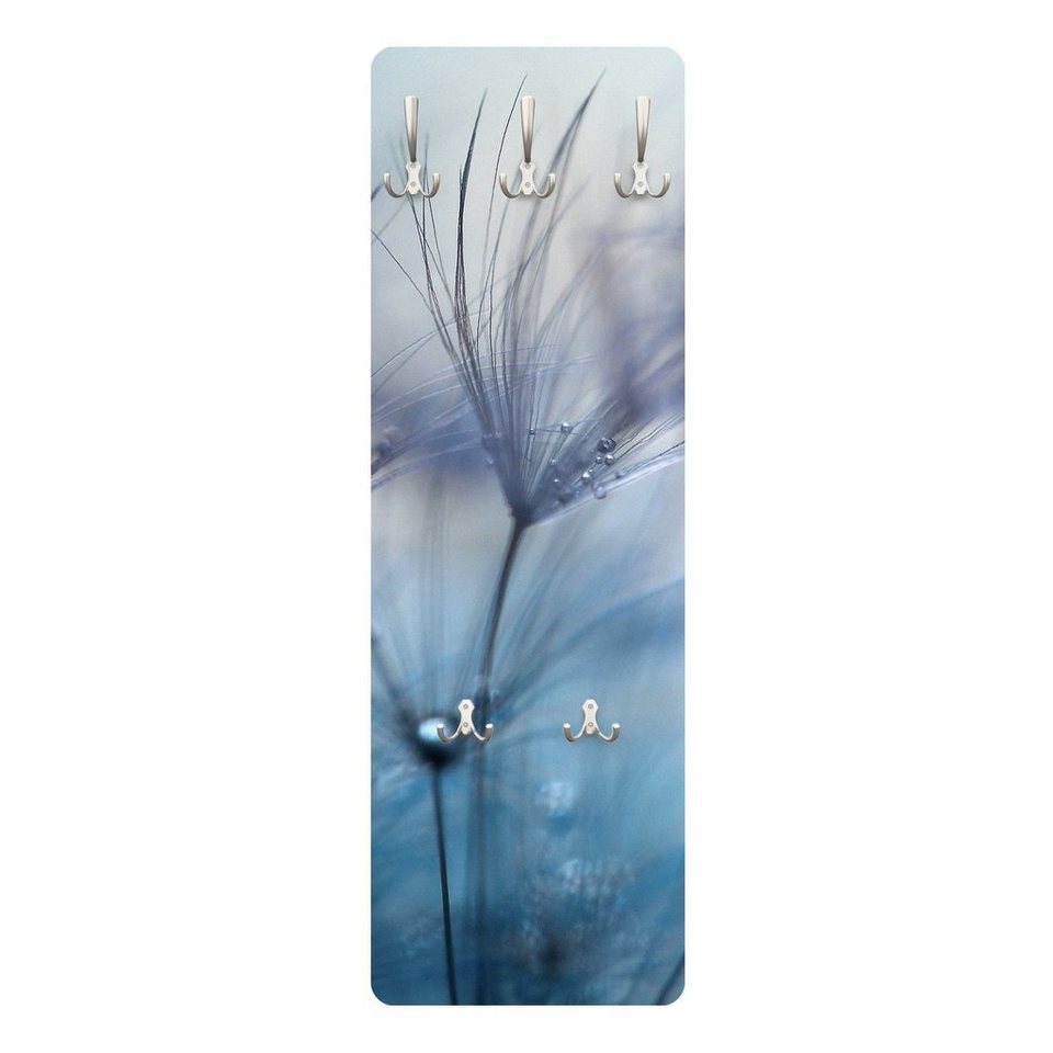 Bilderdepot24 Garderobenpaneel Blau Blumen Floral Blaue Federn Im Regen