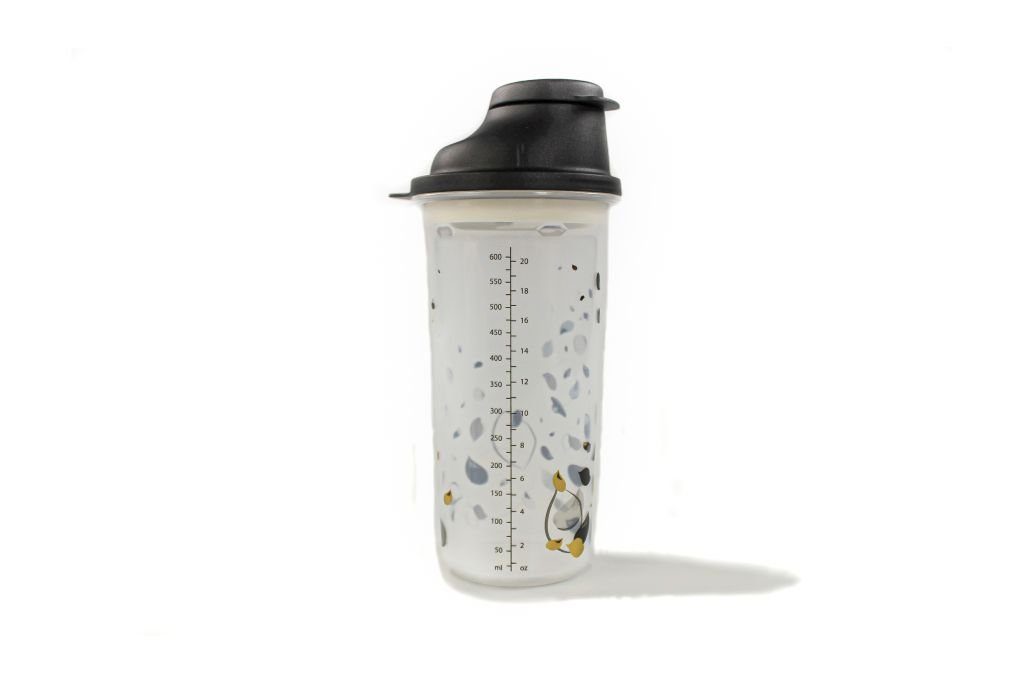 TUPPERWARE Teig Shaker Shaker schwarz 600 ml + SPÜLTUCH