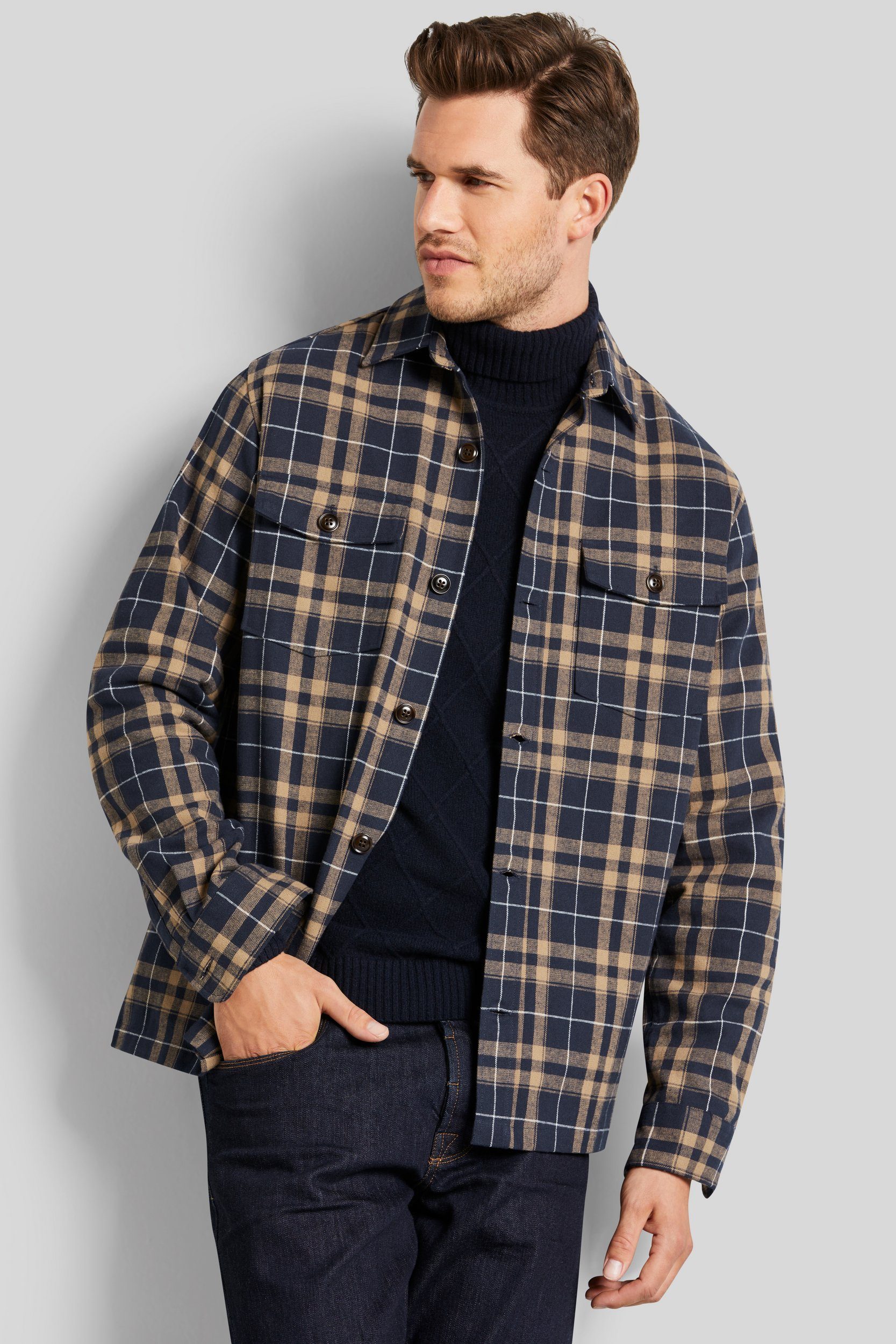 Bugatti Langarmhemd Overshirt Mit Aufgesetzten Taschen Bequeme