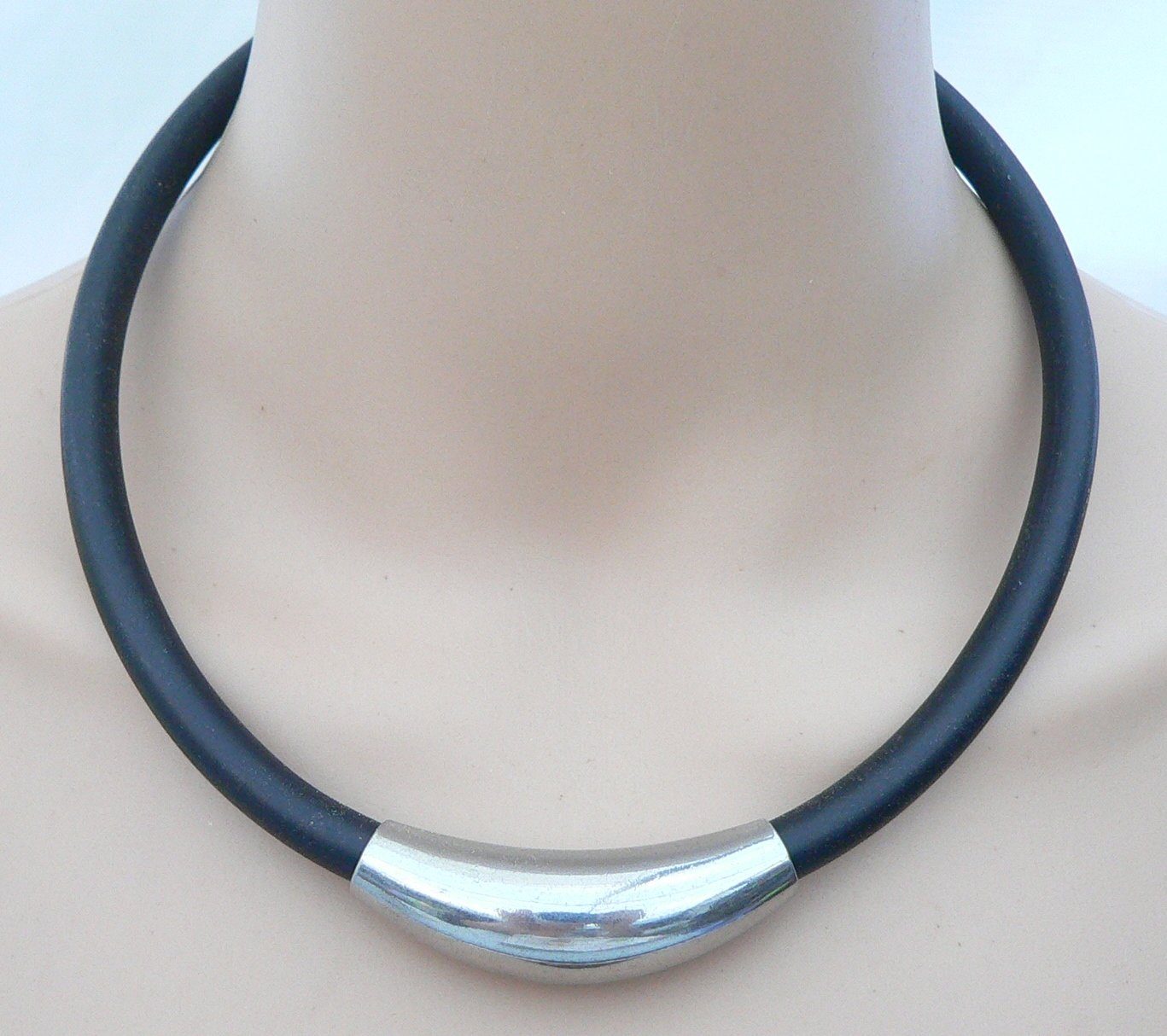 Faszinierend Kautschuk Kette Ohne Anhanger Bild