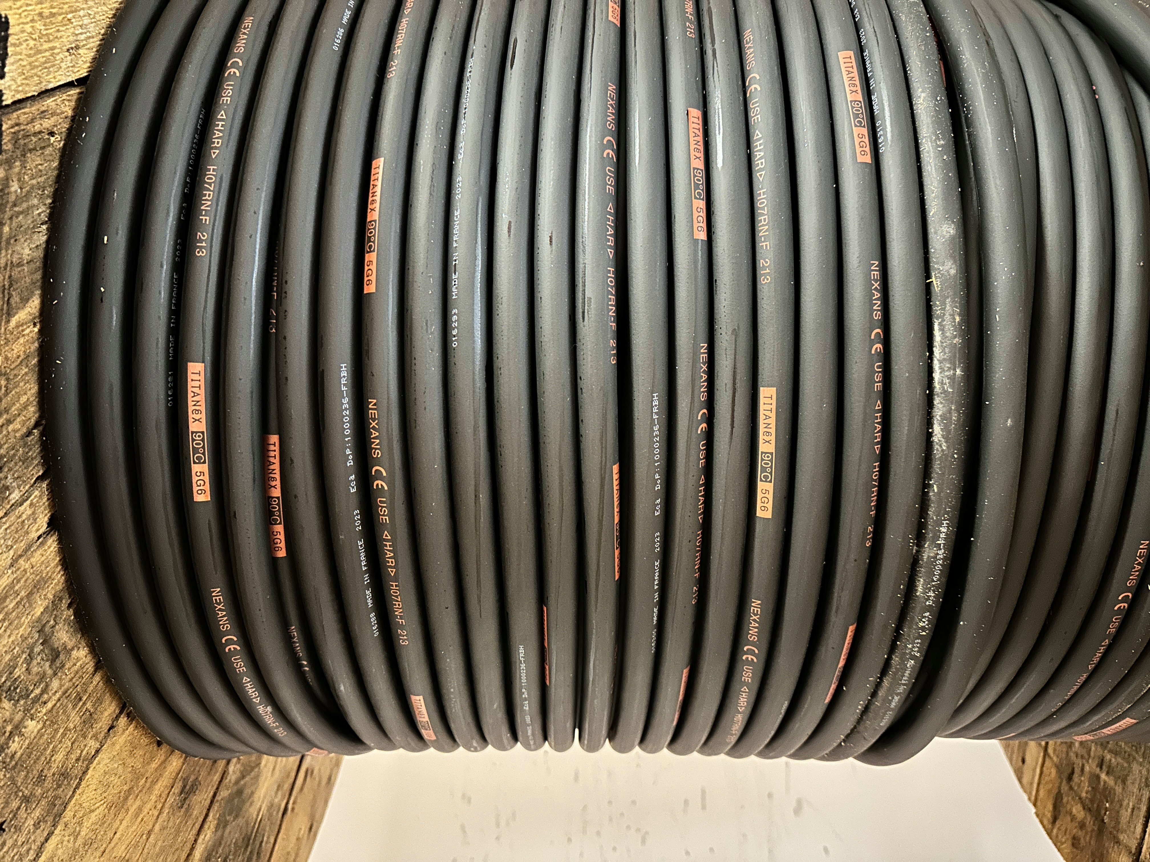 Titanex TITANEX H07RN-F 3x2,5 3G2,5 Gummischlauchleitung 5m Elektro-Kabel, (500 cm)