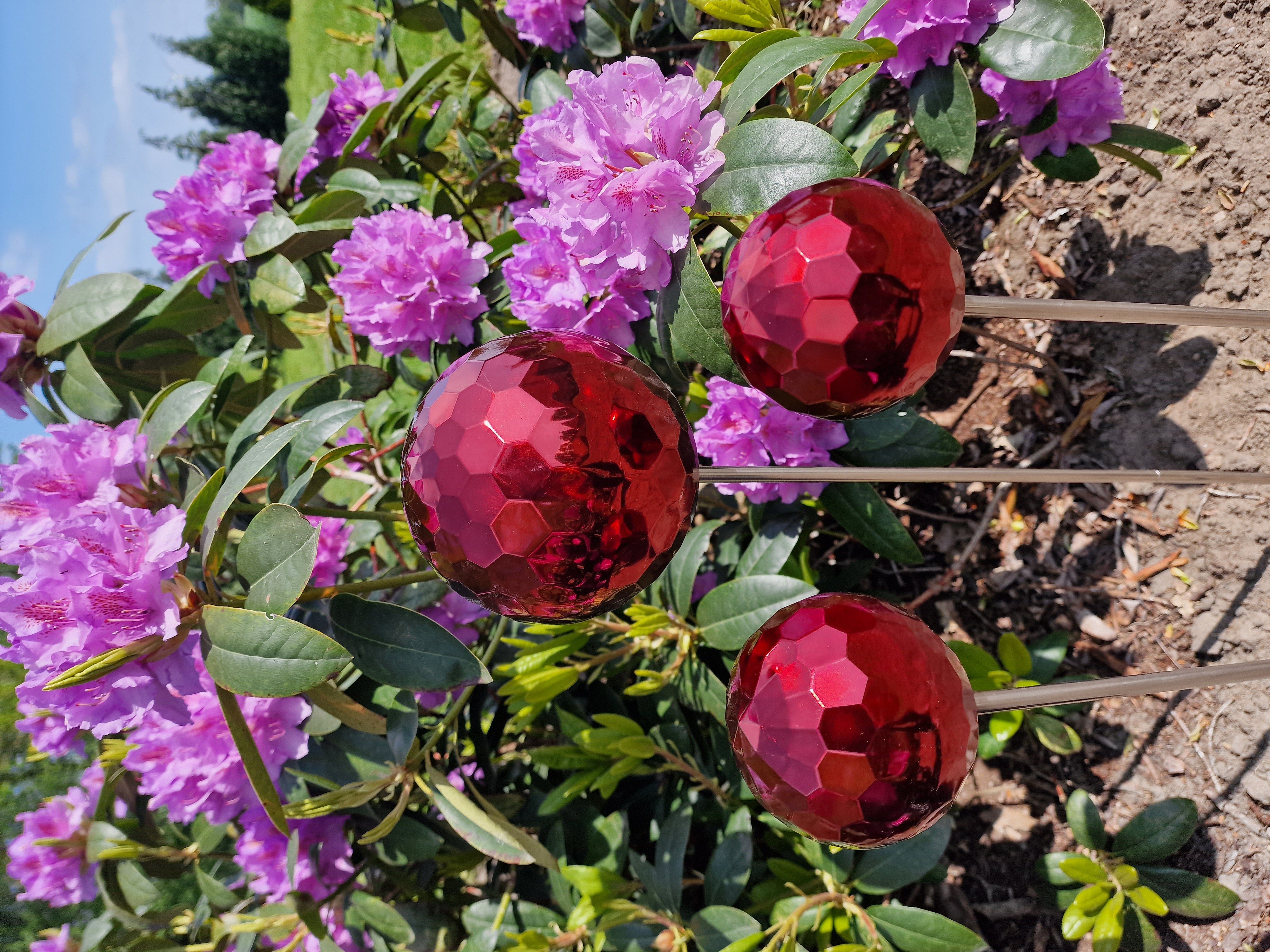 Jürgen Bocker Garten-Ambiente Gartenstecker Rosenkugel Diamond rot 3er ...