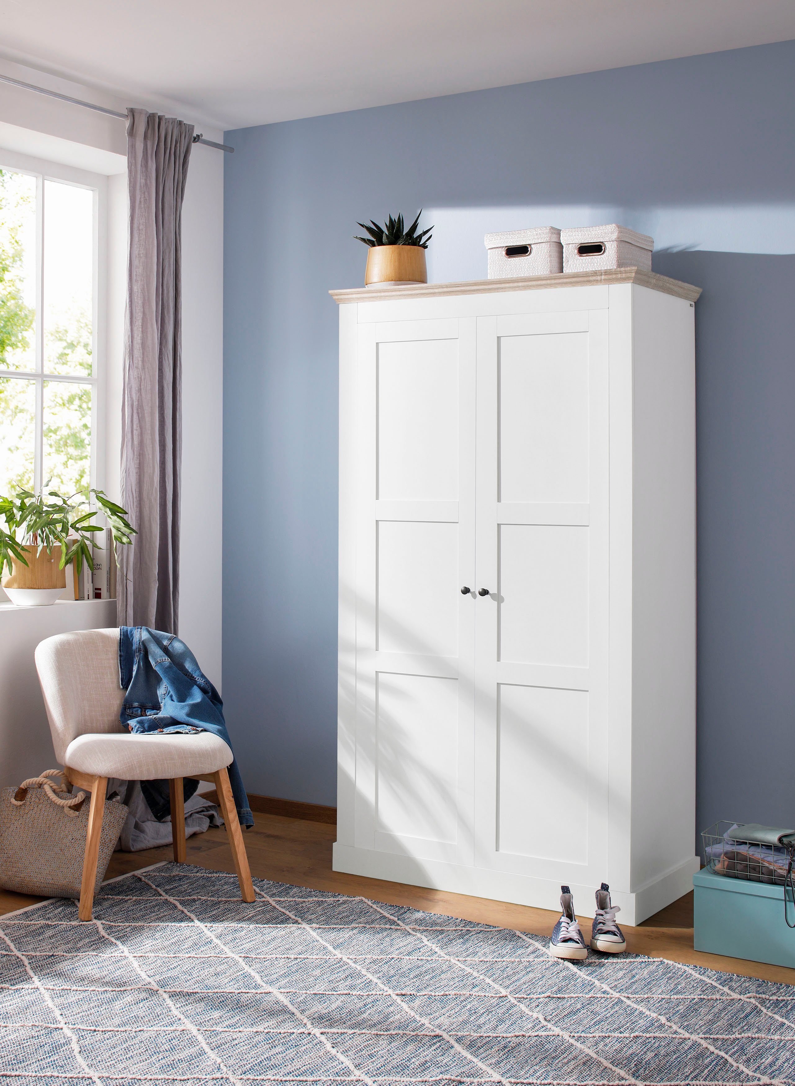 Kleiderschrank Mit Einlegeboden