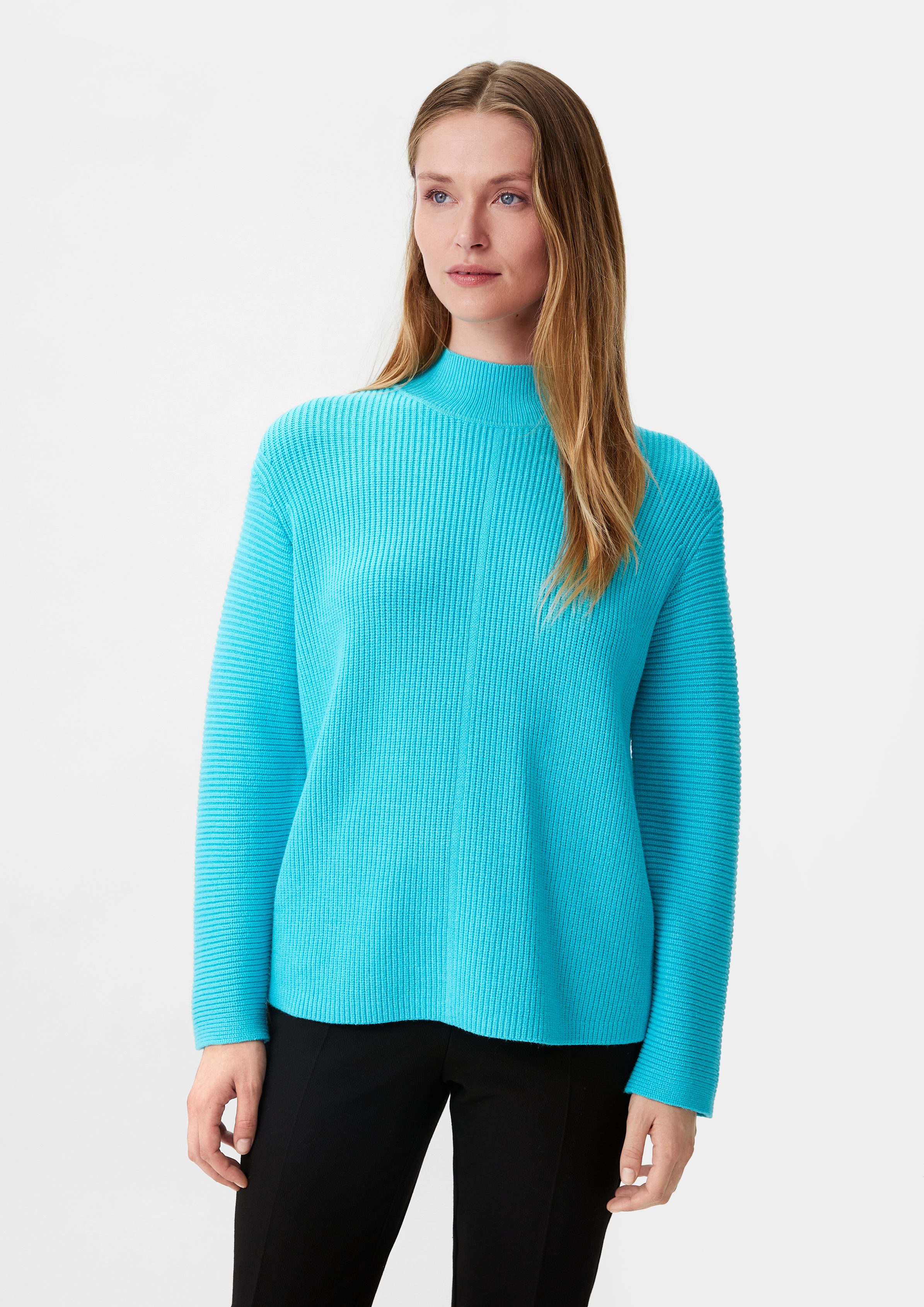 Comma Langarmshirt Strickpullover aus Viskosemix, hat lange Ärmel, überschnittene Schultern
