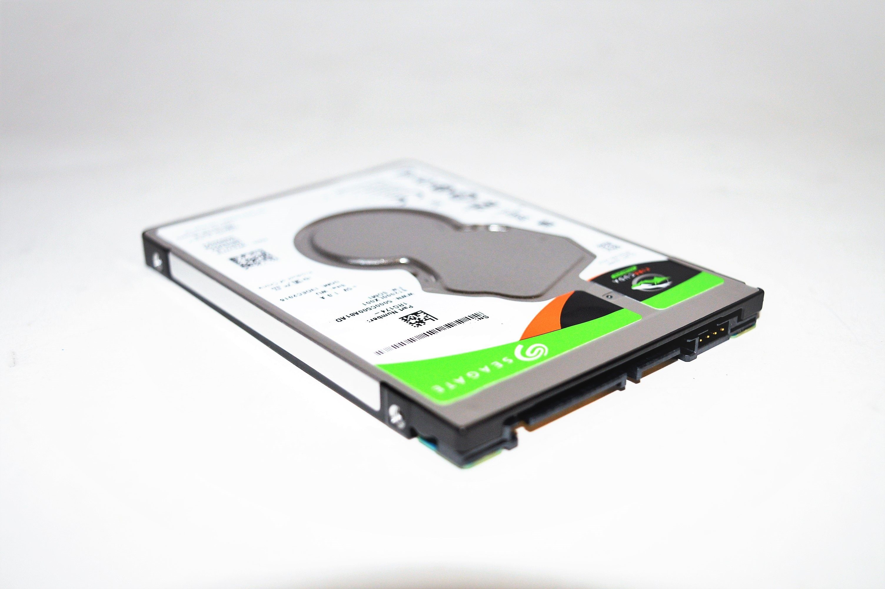Seagate Seagate BarraCuda 500GB ST500LM030 Festplatte 2,5" 128MB Cache SATA I interne HDD-Festplatte