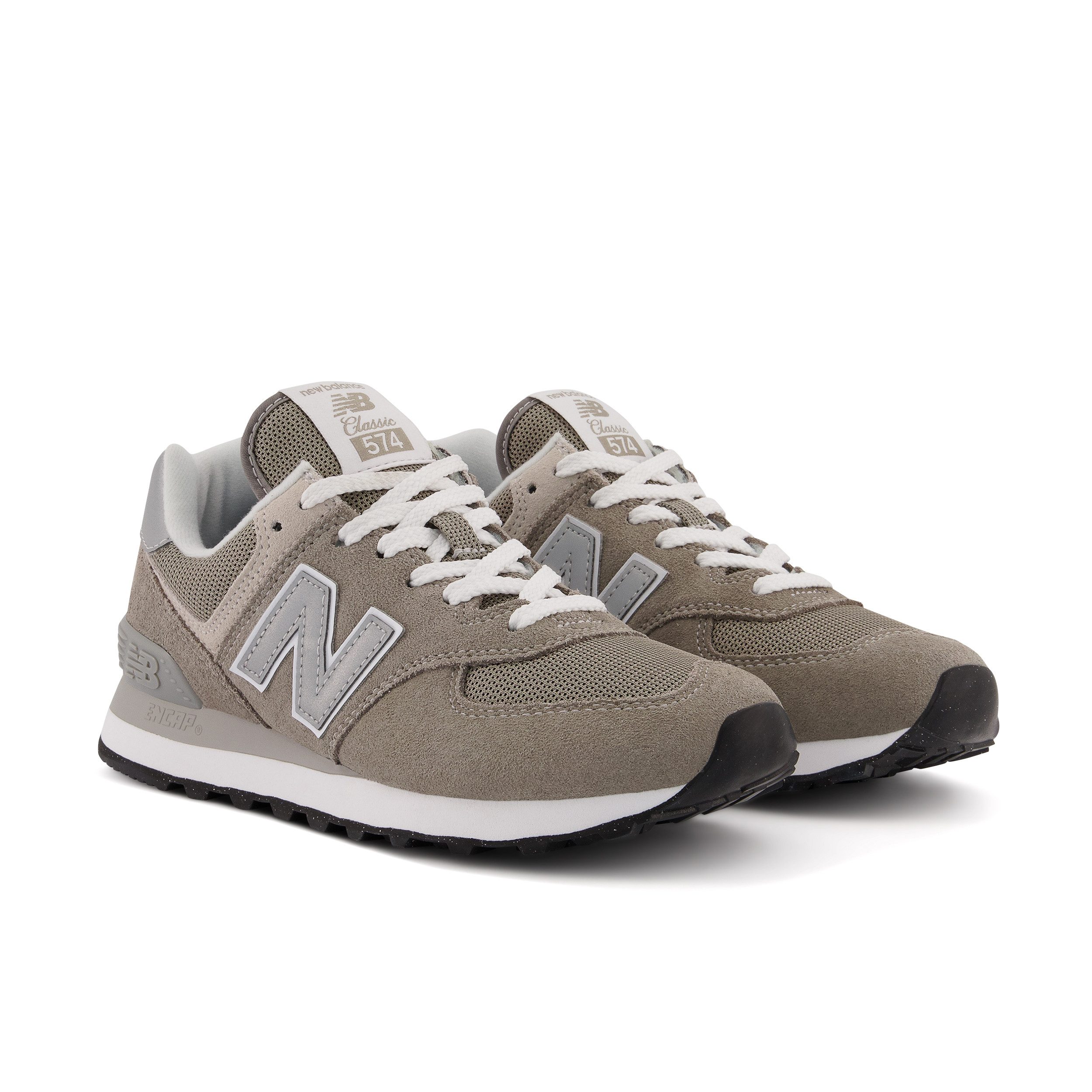 New Balance ML574 Core Sneaker, Als Hybriddesign für Straße und Gelände ...