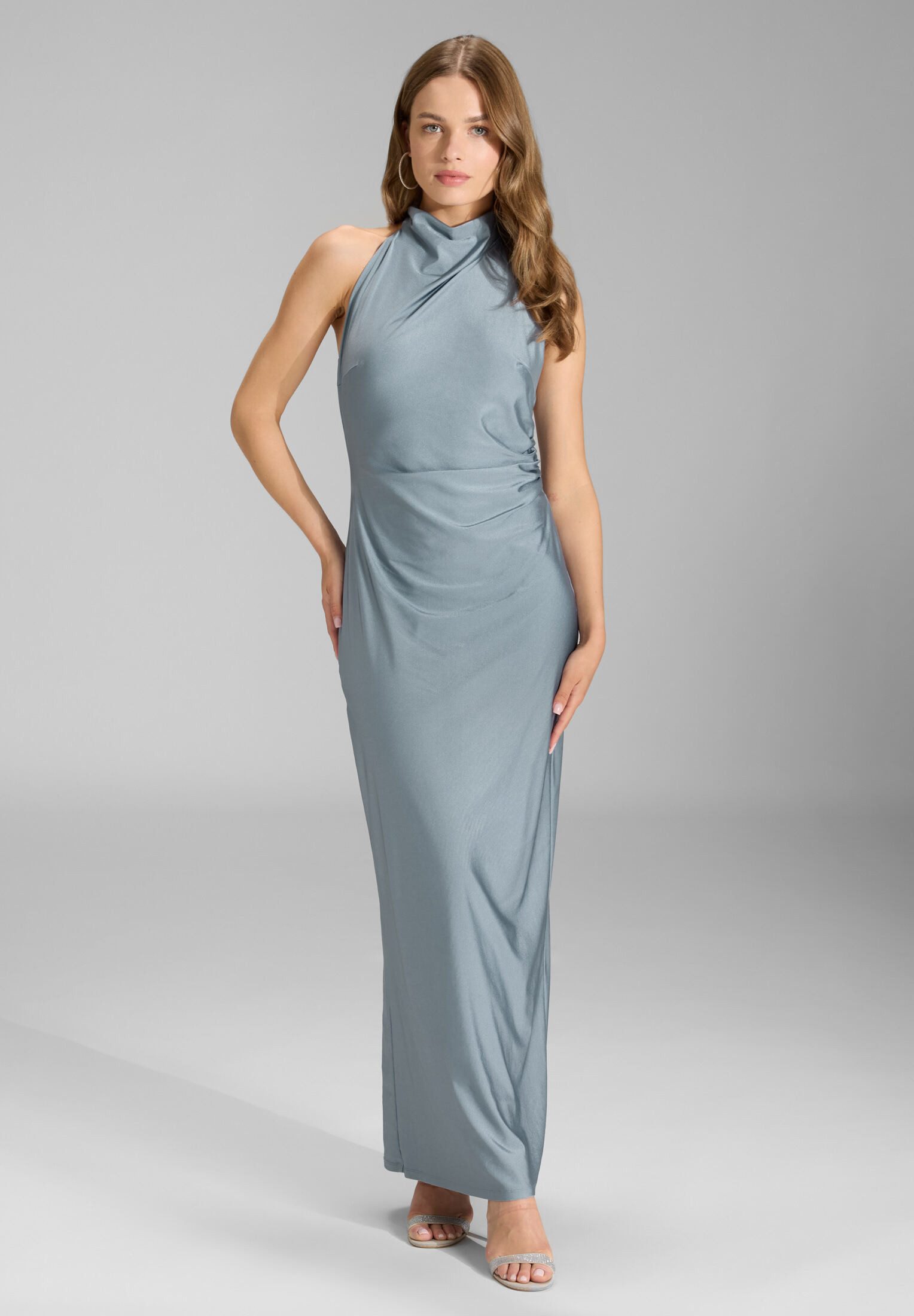 SWING Abendkleid Figurbetonte Passform, Neckholder Ausschnitt