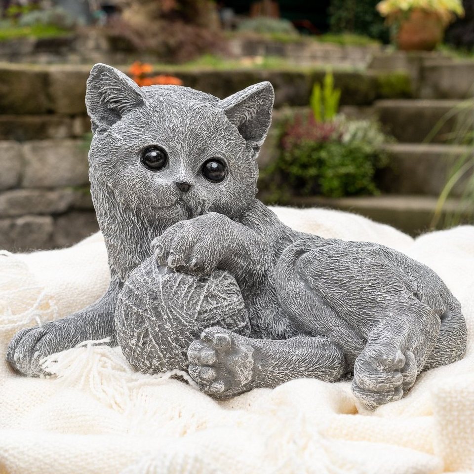 Antikas Gartenfigur Katze Mit Wollknäuel Groß Steinguss Grau H 16cm