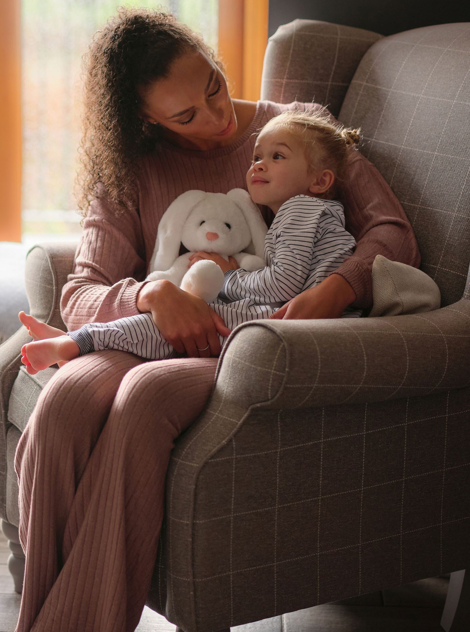 Charlie Bears Kuscheltier Charlie Bears, Hasenmaskottchen Bunny, aus ...