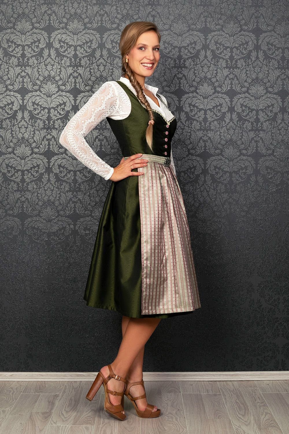 Edelnice Dirndl, Trachtenkleid